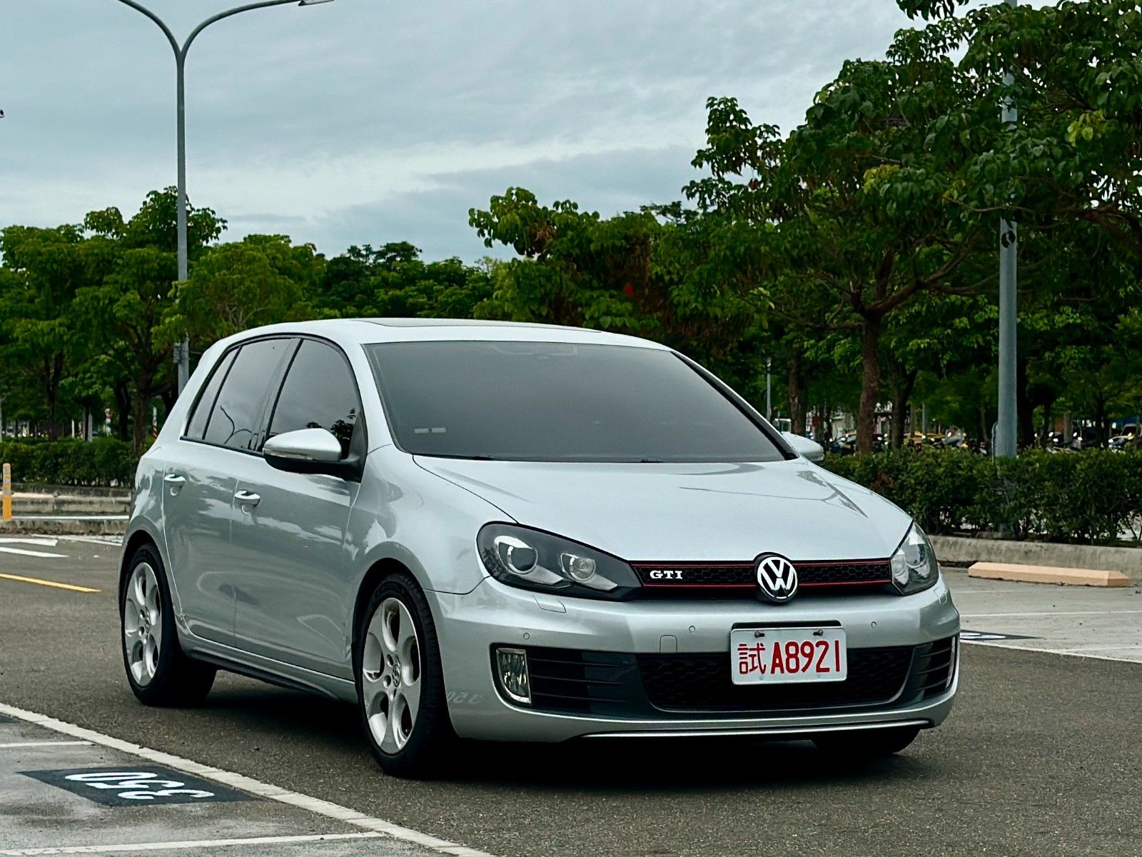 嚴選專區 - Volkswagen Golf GTI 2011年二手車 33.8萬 雲林縣-上弘國際車業－威盛 | 8891汽車