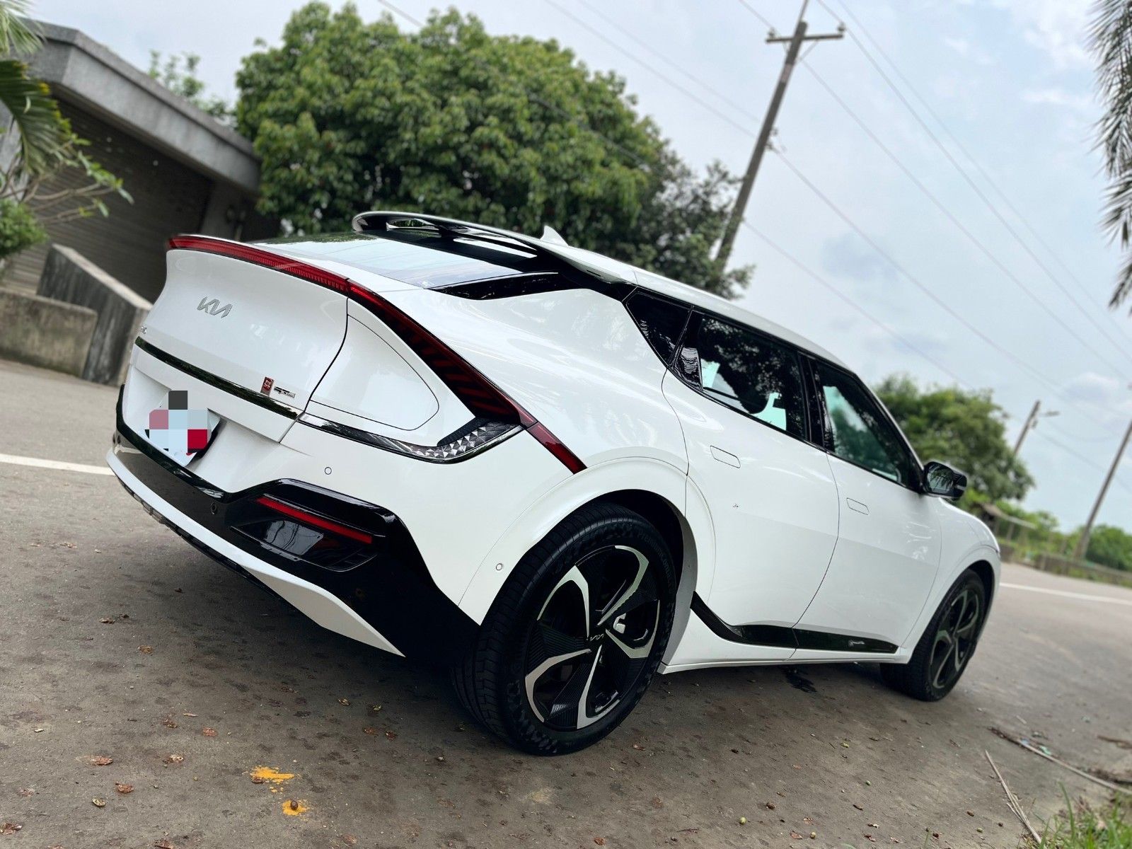 Kia EV6 2023年二手車 178.0萬 桃園市-龍駒優質中古車庫 | 8891汽車