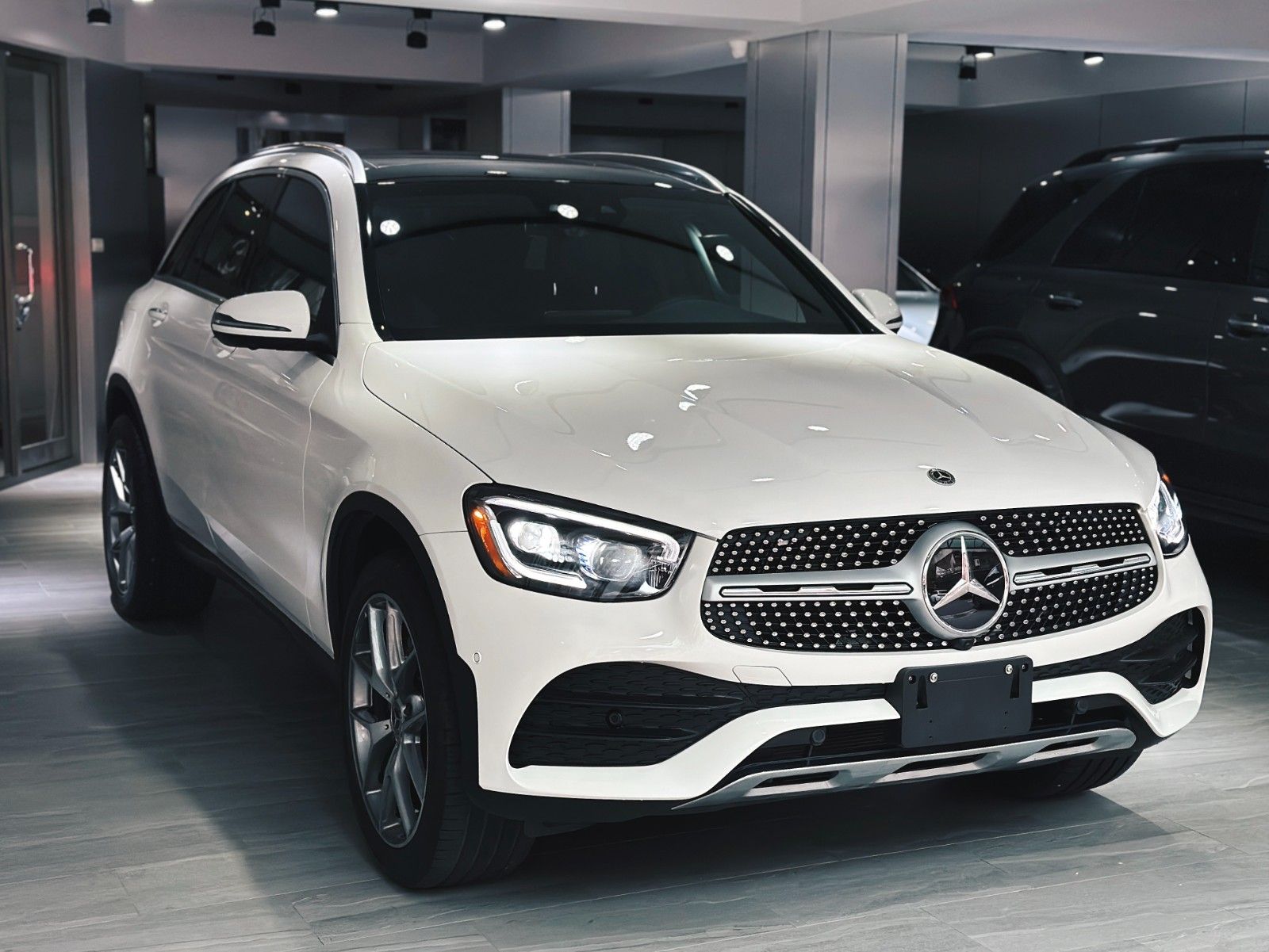 Mercedes-Benz GLC 2021年二手車 218.0萬 台北市-台北亞柏 | 8891汽車