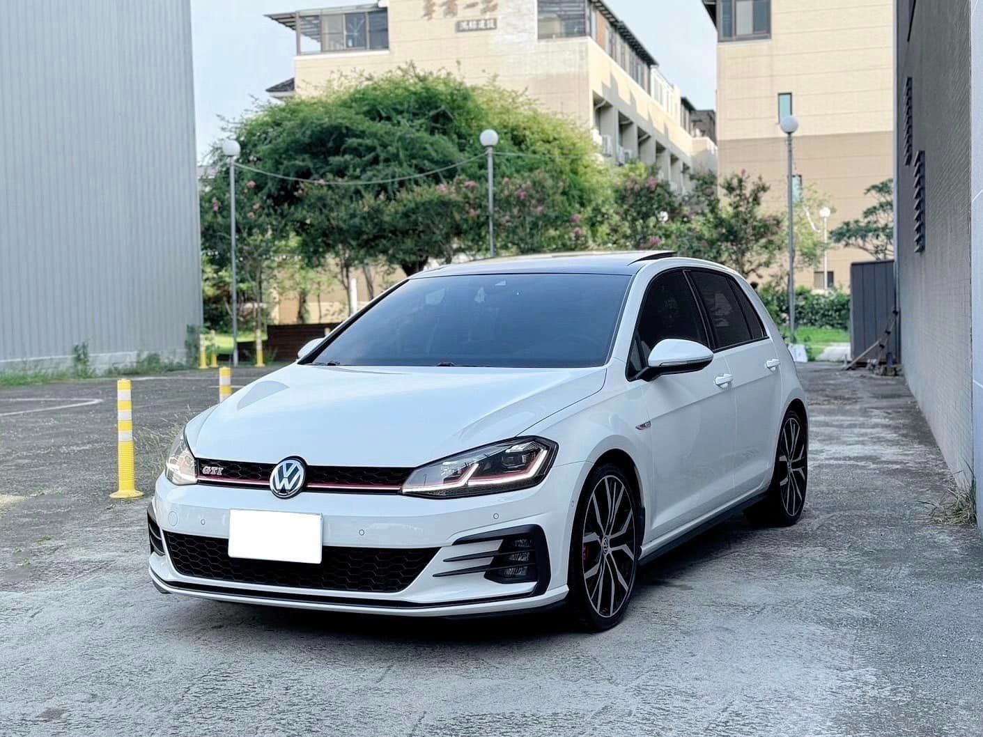 Volkswagen Golf GTI 2020年二手車 109.8萬 南投縣-凱叡汽車 | 8891汽車