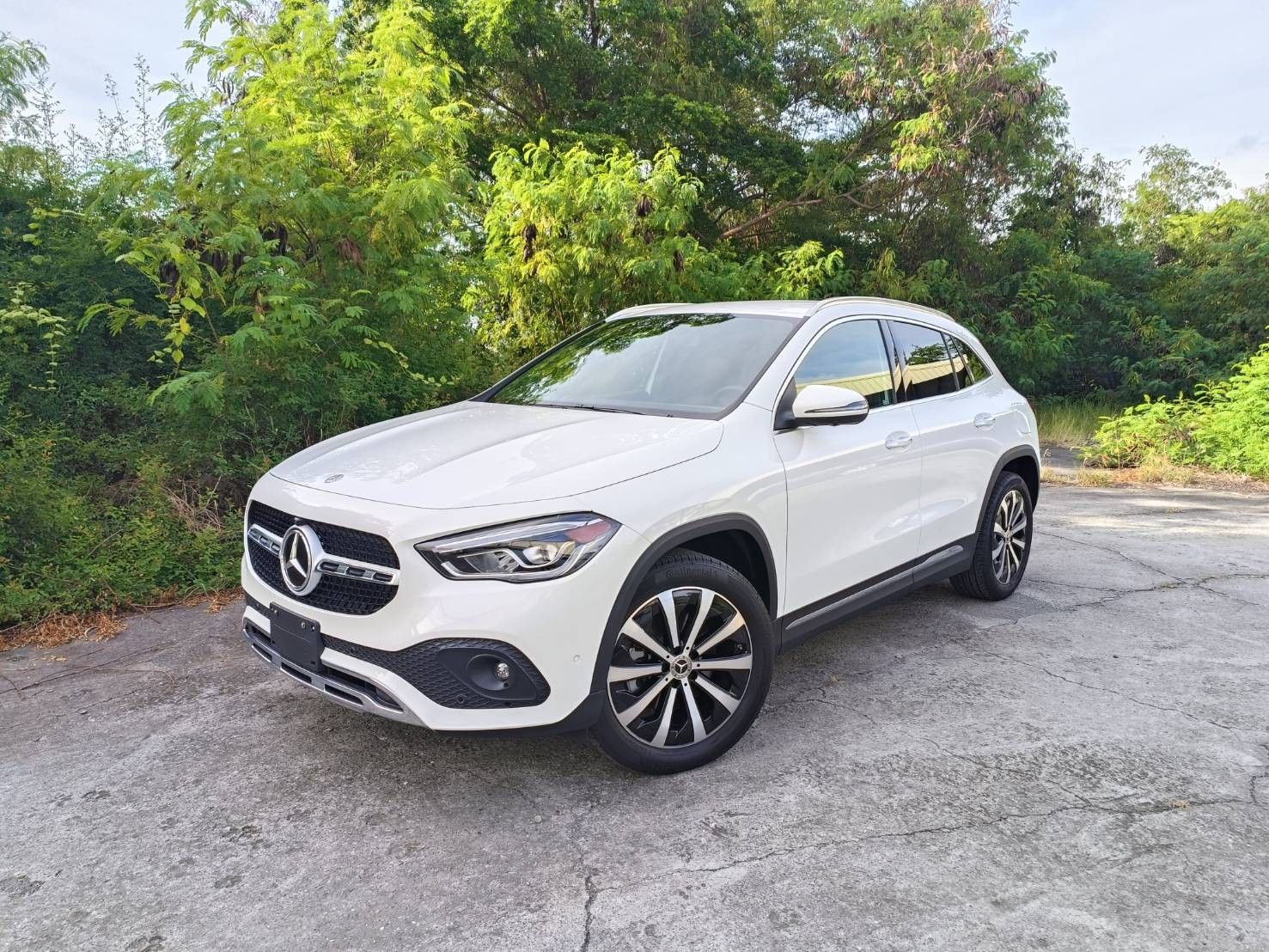 Mercedes-Benz GLA 2023年二手車 210.0萬 台南市-新泰汽車 | 8891汽車