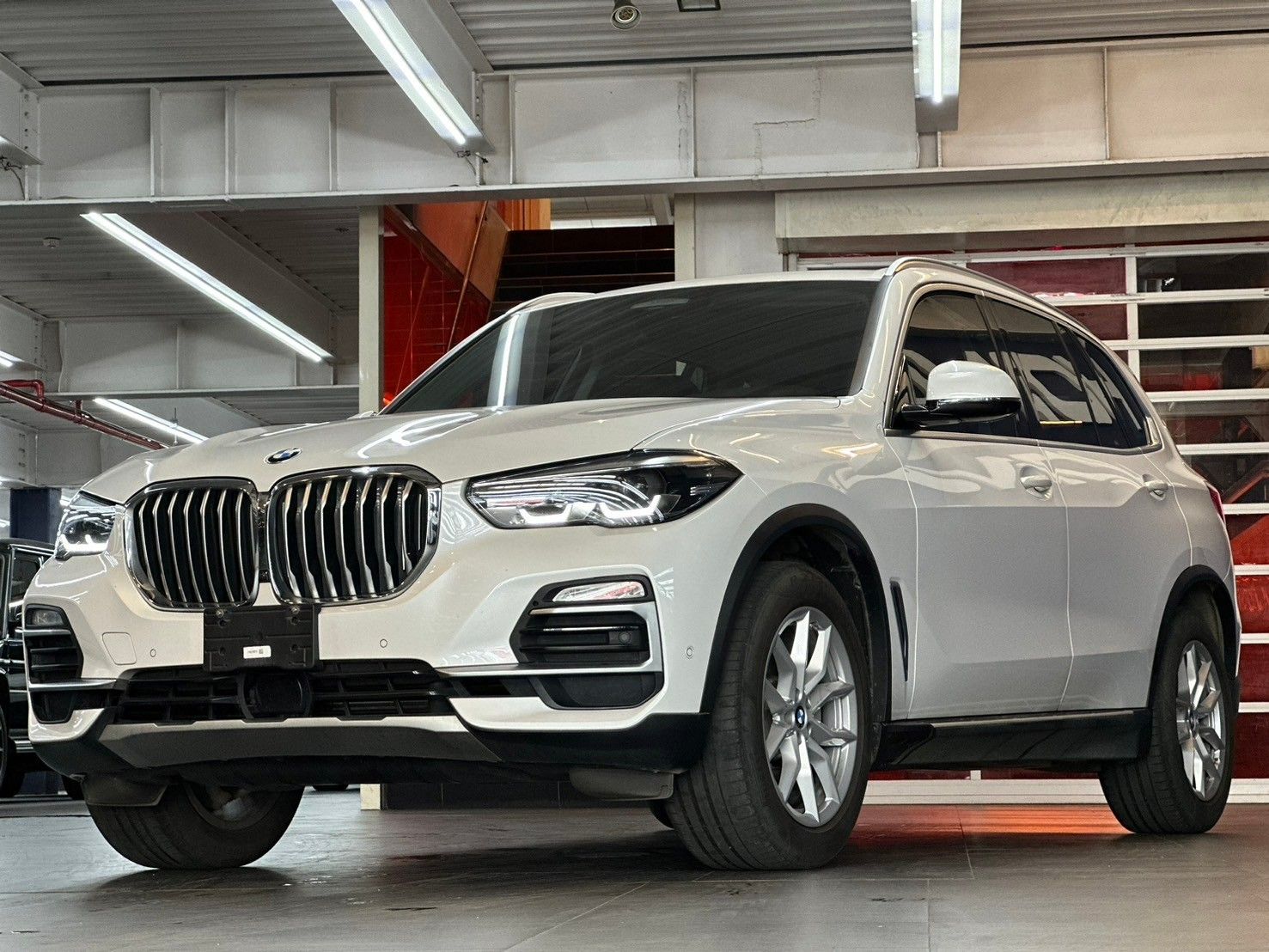BMW X5 2021年二手車 193.8萬 新北市-弘達國際三重店 | 8891汽車