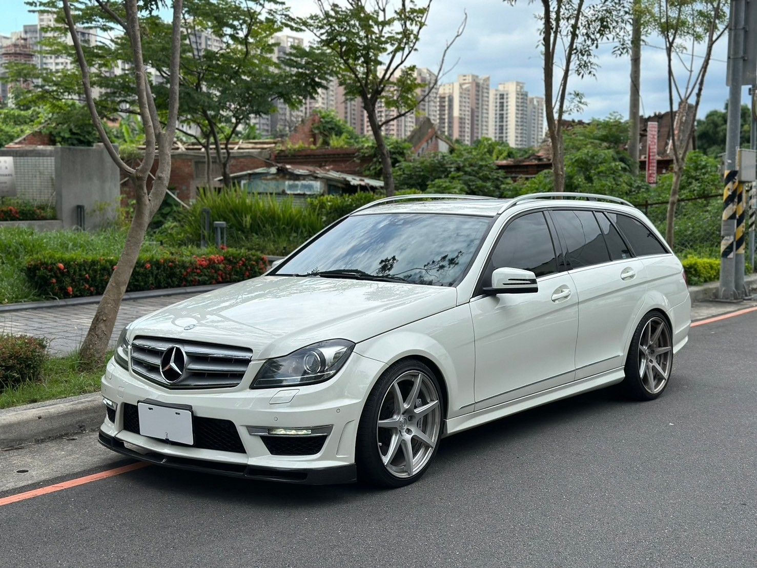 Mercedes-Benz C-Class Estate 2012年二手車 39.0萬 新北市-阿文大盤商 給您盤價 | 8891汽車