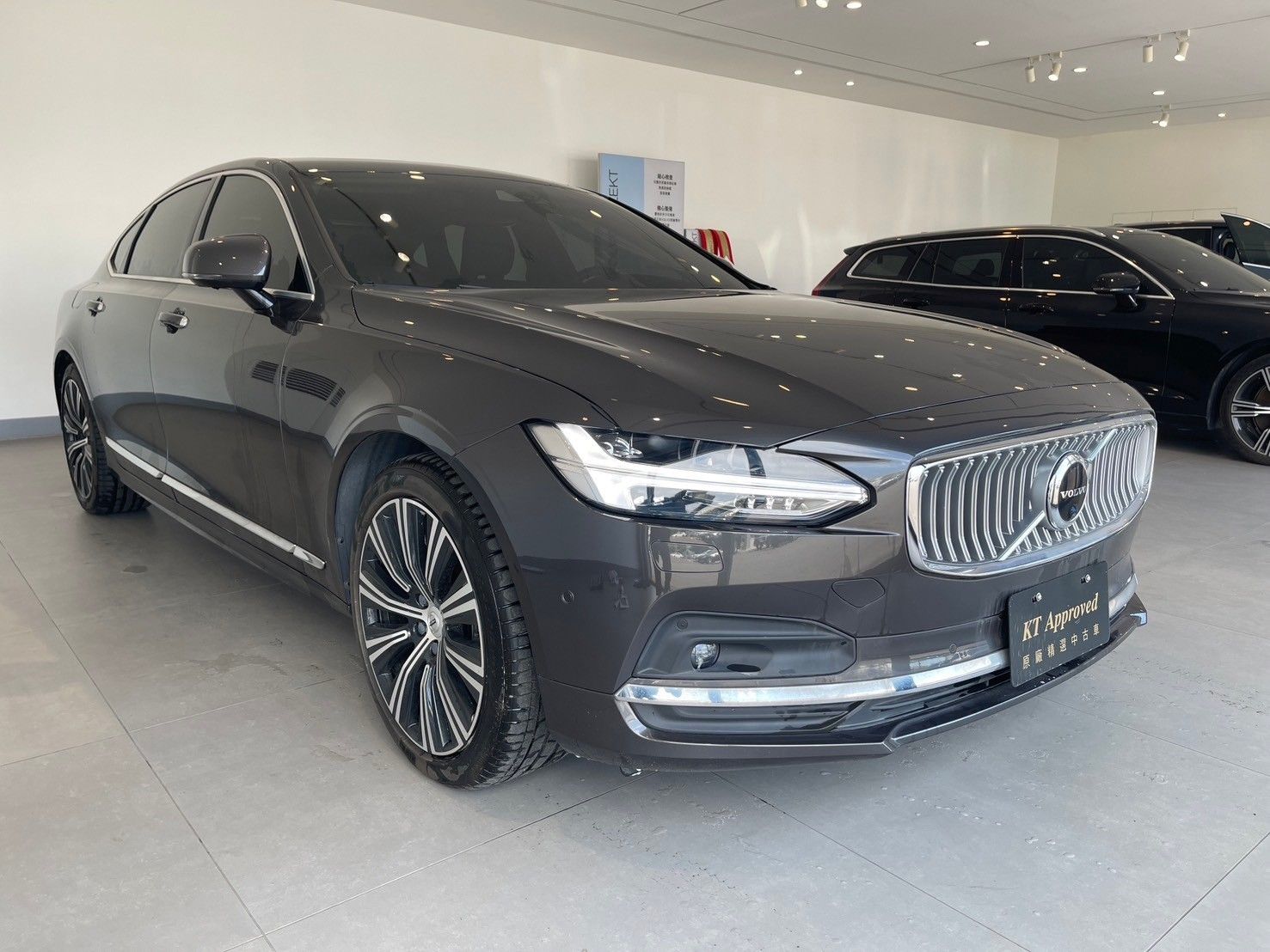Volvo S90 2021年二手車 155.0萬 桃園市-VOLVO原廠認證 | 8891汽車