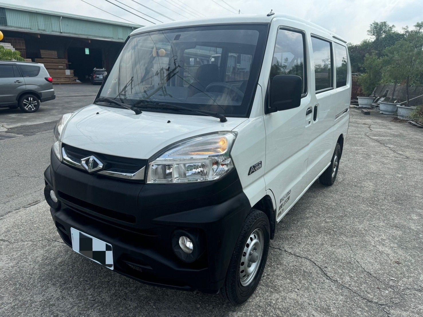 CMC Veryca A180 2019年二手車 22.8萬 台中市-實在車業 | 8891汽車