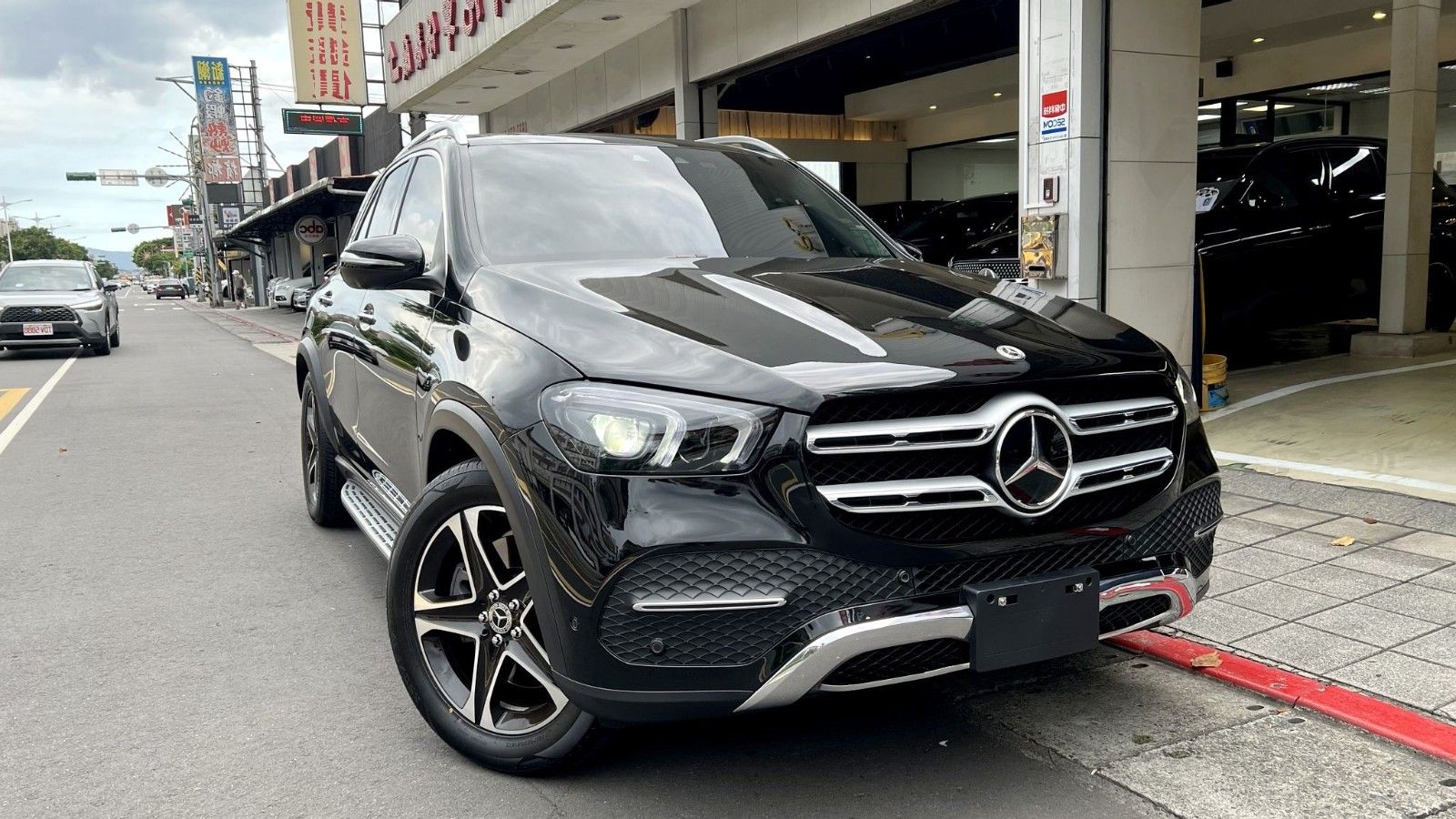 Mercedes-Benz GLE 2022年二手車 298.0萬 台北市-佳昇汽車 | 8891汽車