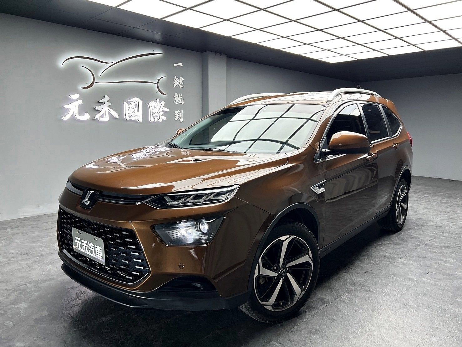 Luxgen URX 2020年二手車 36.8萬 新北市-新北吒鑫 - 阿沛 | 8891汽車