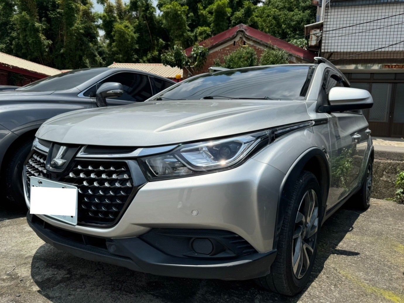 Luxgen U5 2017年二手車 26.0萬 桃園市-HOT和隆-陳小姐 | 8891汽車