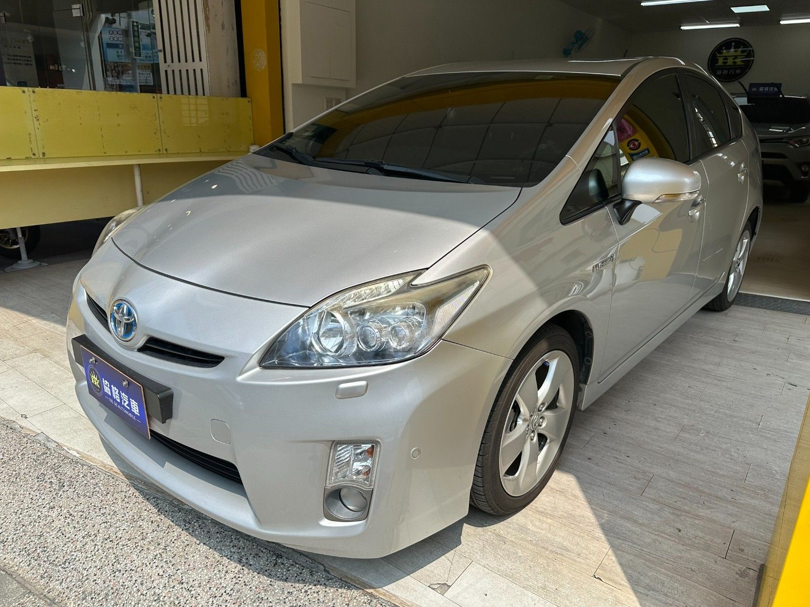 Toyota Prius 2010年二手車 電洽 高雄市-協格中古汽車 | 8891汽車