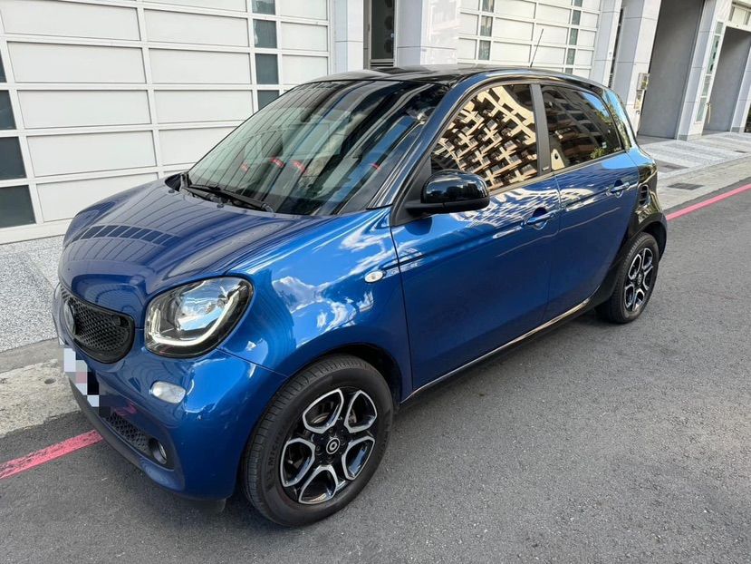 Smart Forfour 2018年二手車 47.8萬 高雄市- | 8891汽車