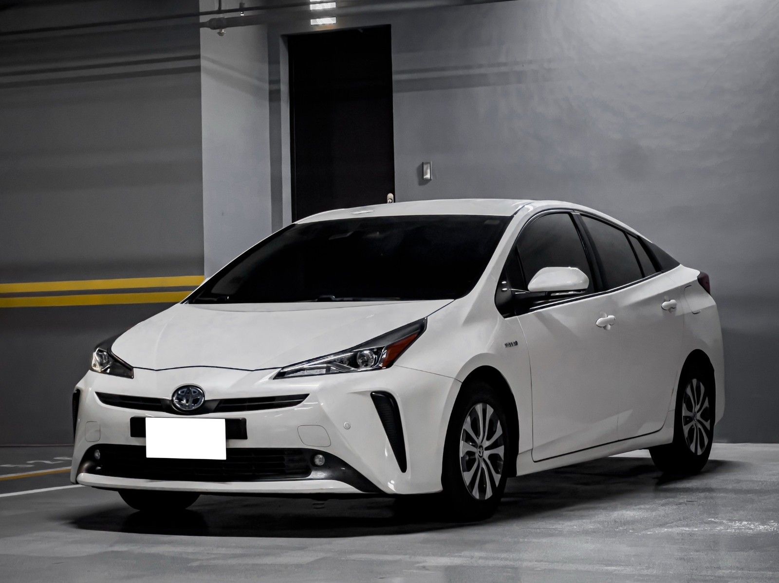Toyota Prius 2019年二手車 62.8萬 新北市-繽樂汽車 | 8891汽車
