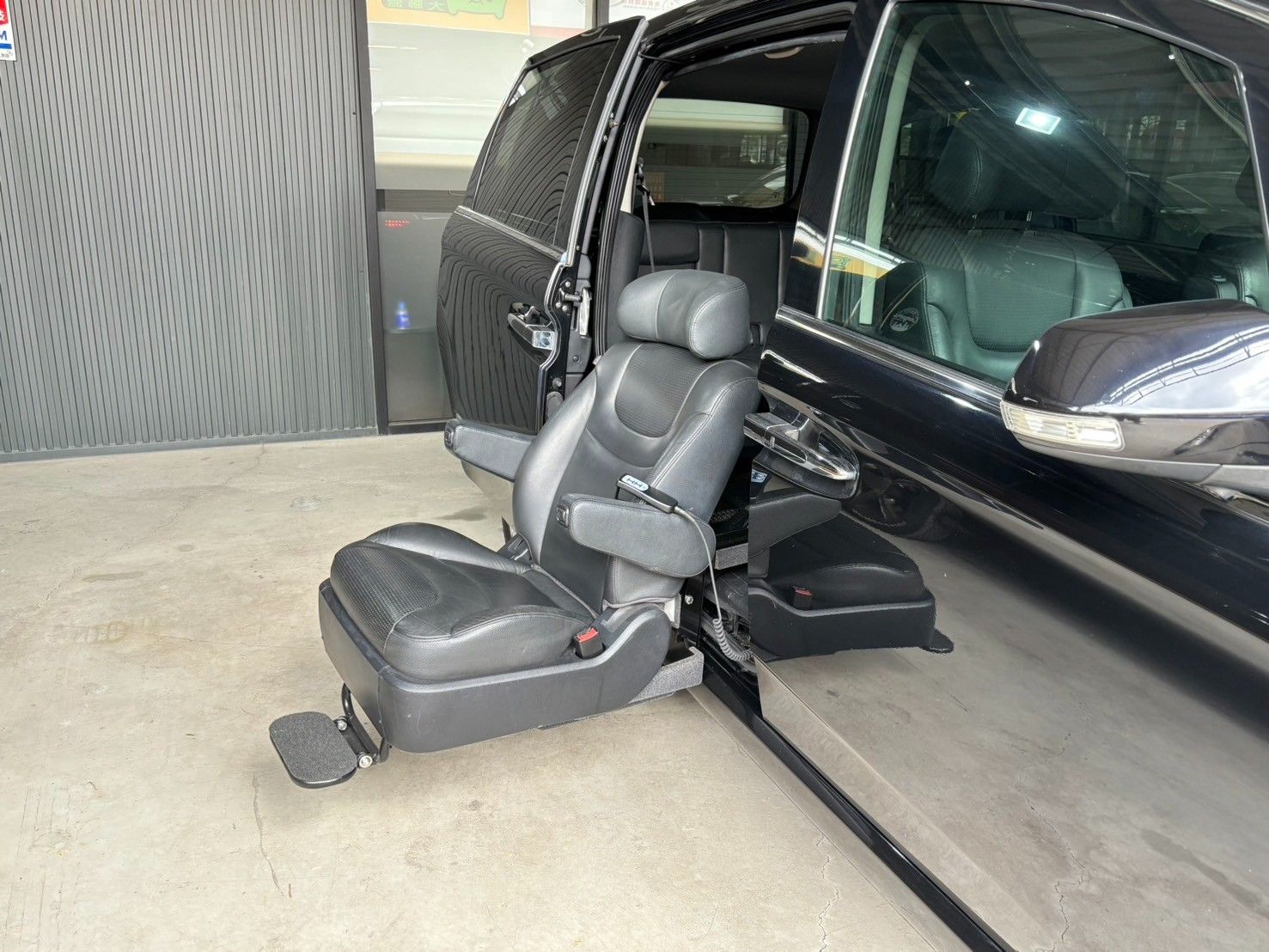 Luxgen 7 MPV 2010年二手車 13.8萬 高雄市-永承車業 | 8891汽車