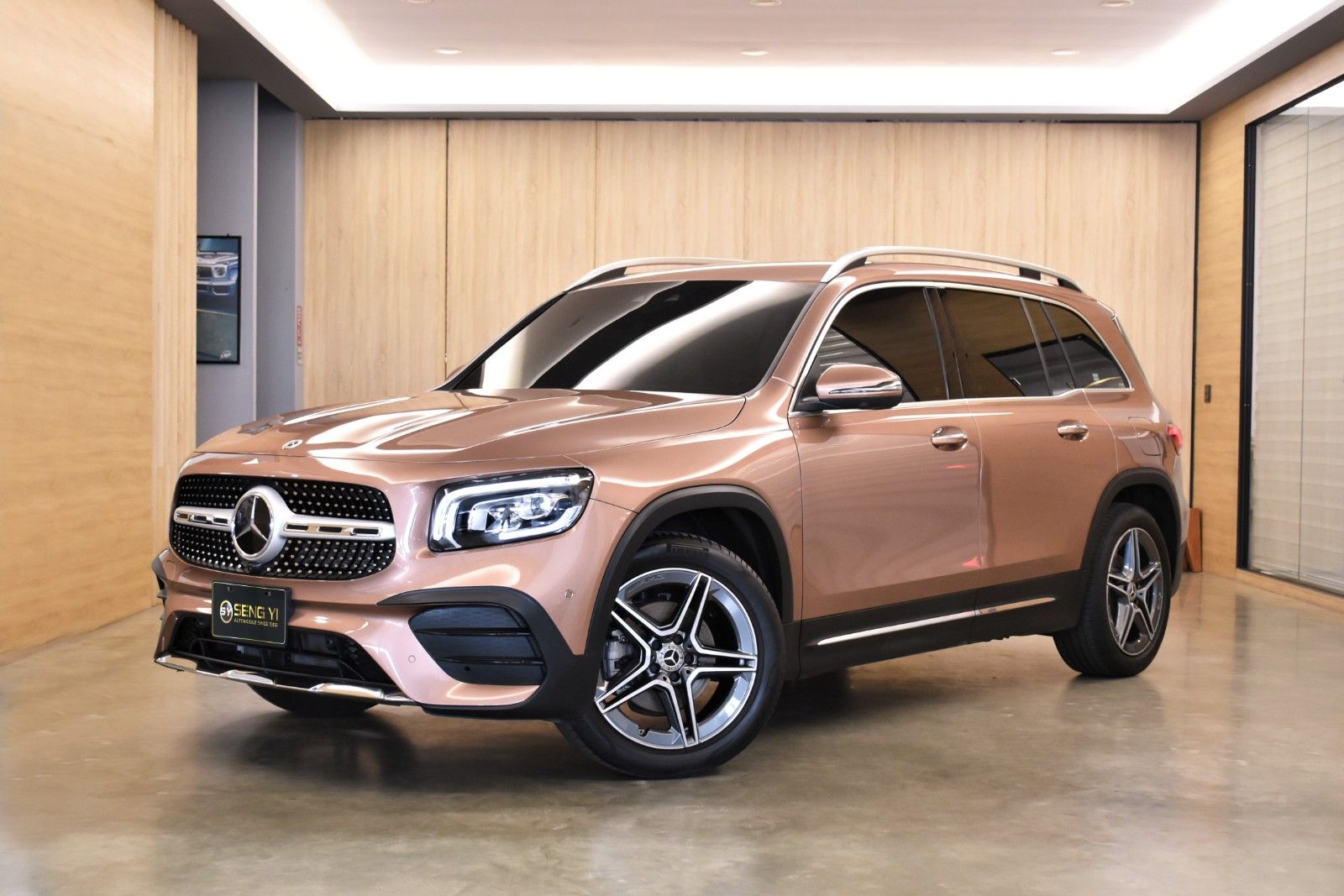 Mercedes-Benz GLB 2022年二手車 166.0萬 高雄市-勝億汽車有限公司 | 8891汽車