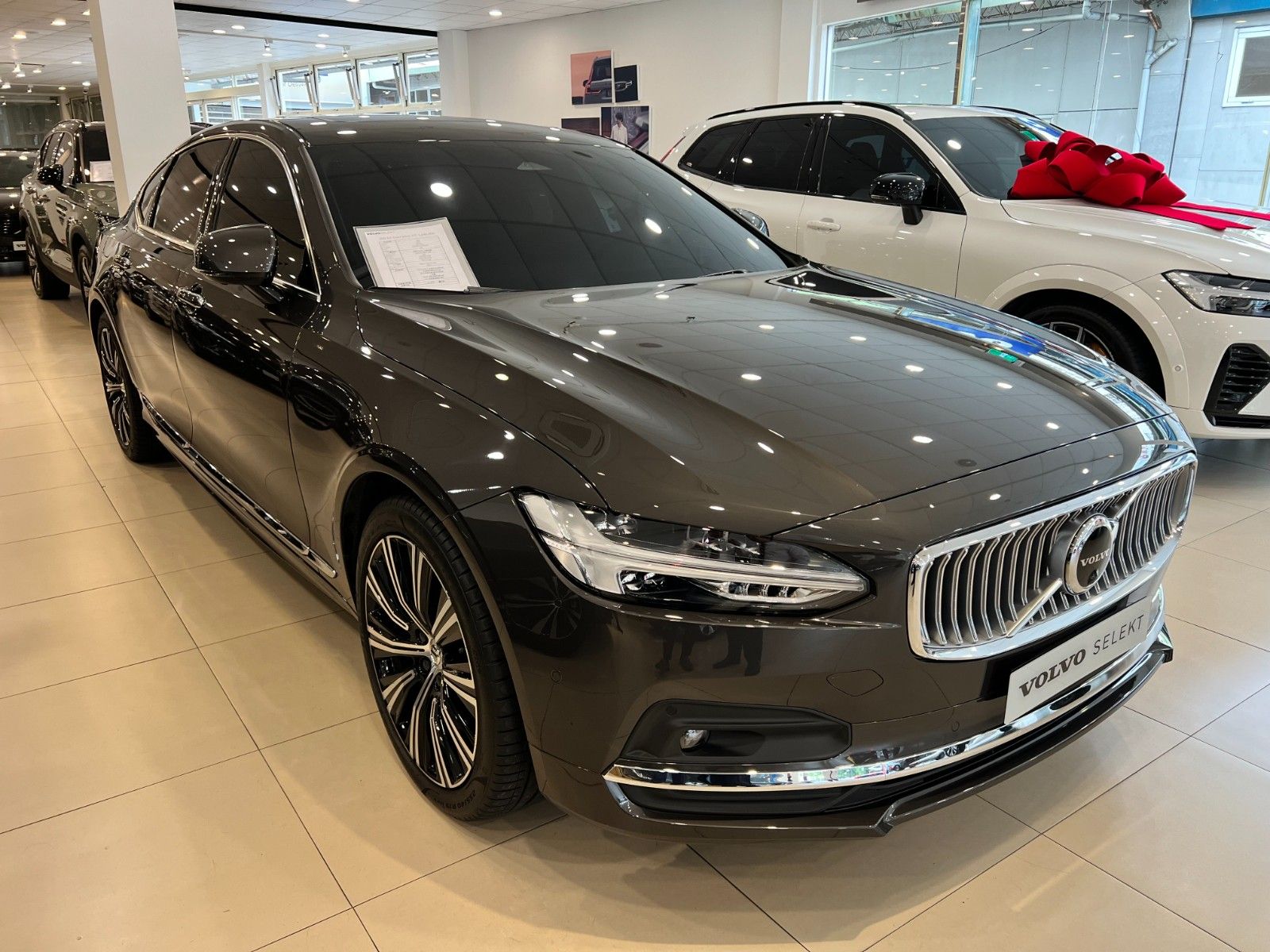 Volvo S90 2022年二手車 155.0萬 台北市-Volvo新凱認證車 | 8891汽車