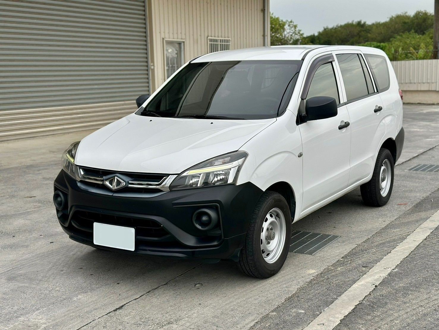 CMC Zinger 2021年二手車 25.8萬 彰化縣-銓鎰汽車有限公司 | 8891汽車