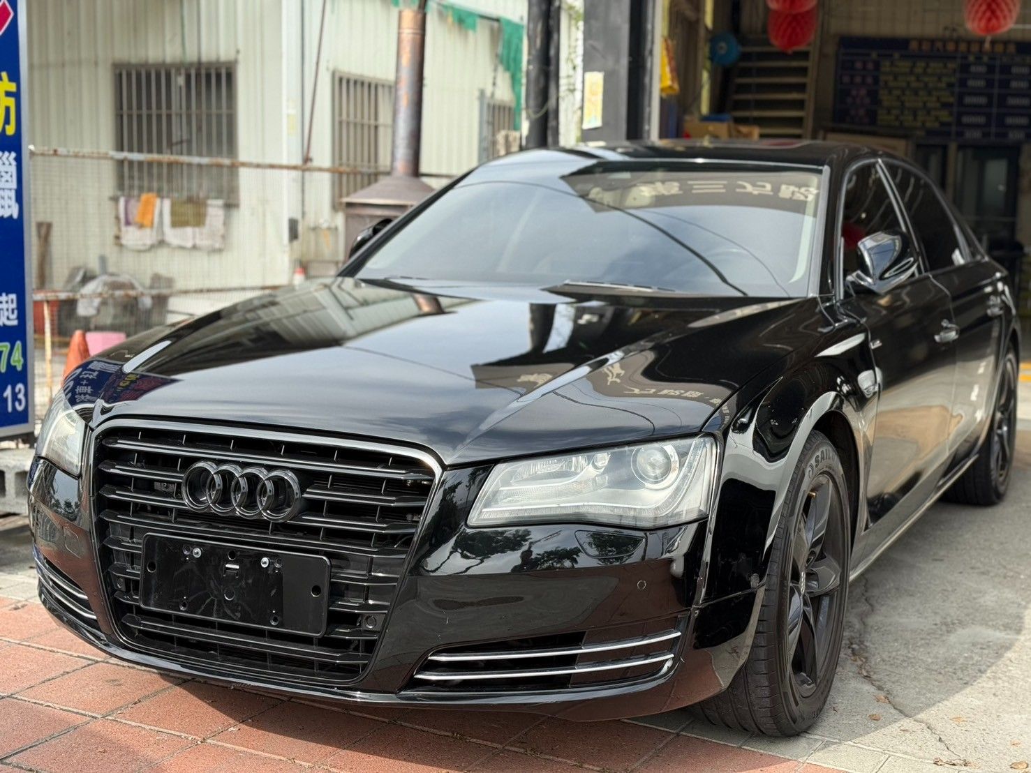 Audi A8L 2010年二手車 17.8萬 南投縣-明輪汽車 | 8891汽車