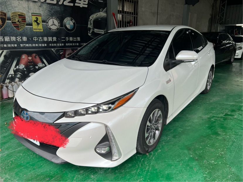 Toyota Prius PHV 2022年二手車 電洽 台北市-飛宏汽車 | 8891汽車