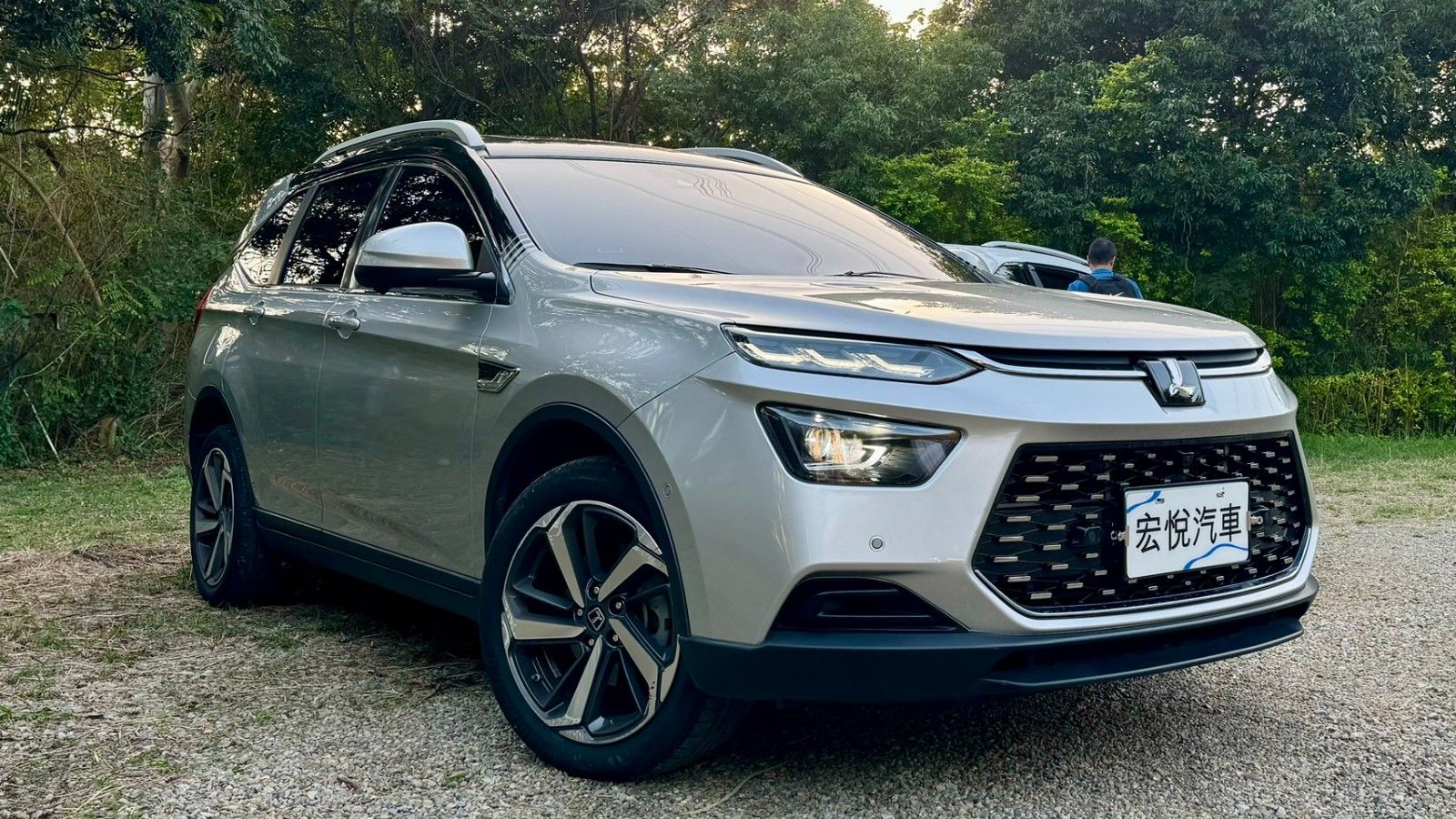 Luxgen URX 2020年二手車 45.8萬 桃園市-宏悅汽車 | 8891汽車