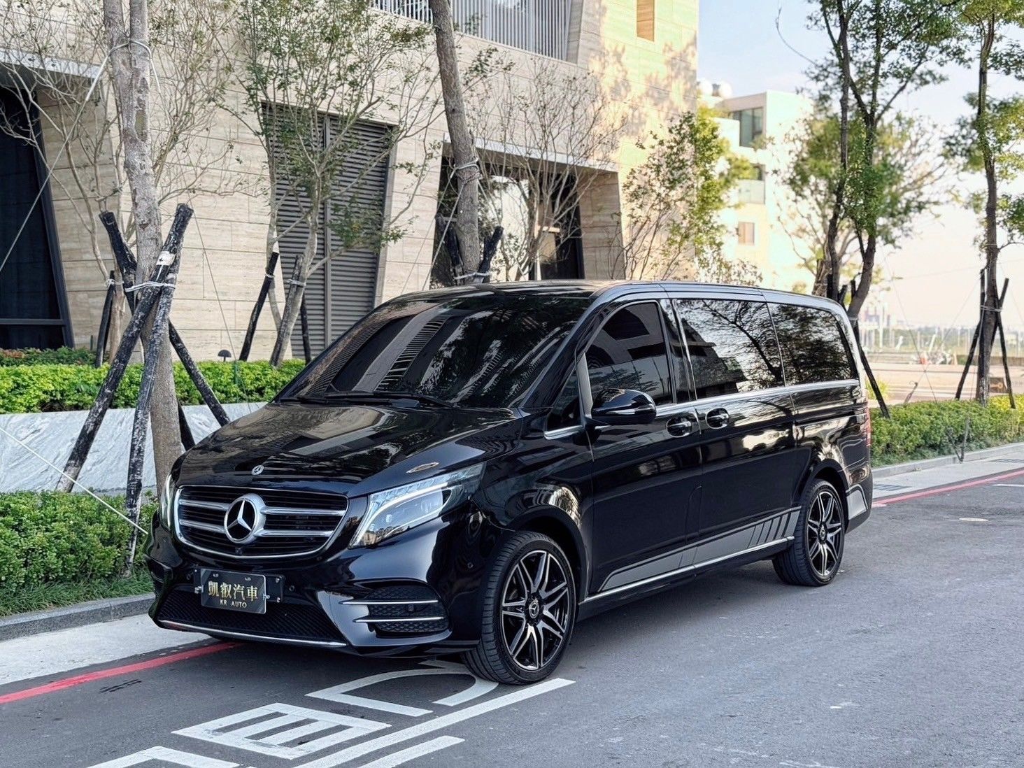 Mercedes-Benz V-Class 2018年二手車 168.0萬 台中市-凱叡汽車 | 8891汽車