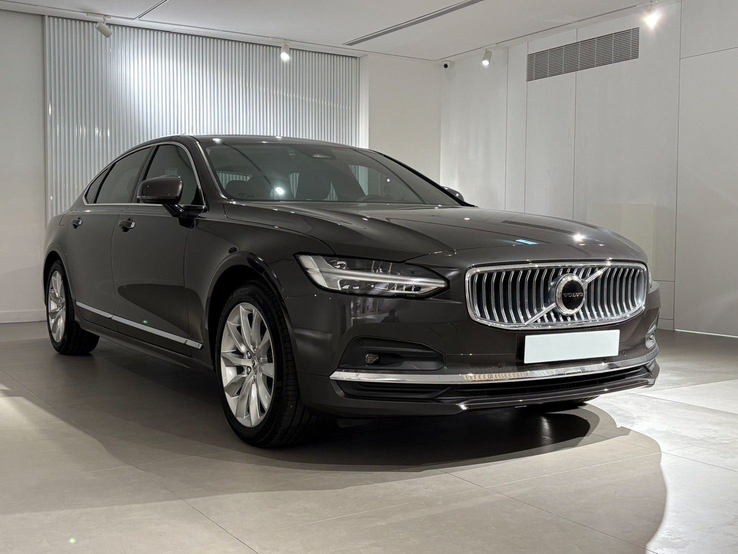 Volvo S90 2022年二手車 147.0萬 嘉義市-THE ONE | 8891汽車