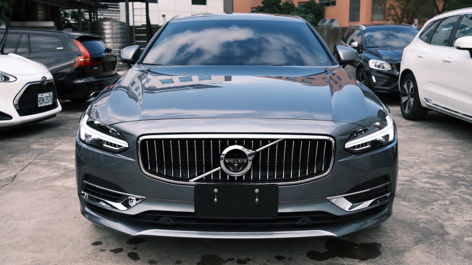Volvo S90 2021年二手車 123.0萬 台北市-Volvo新凱認證車 | 8891汽車