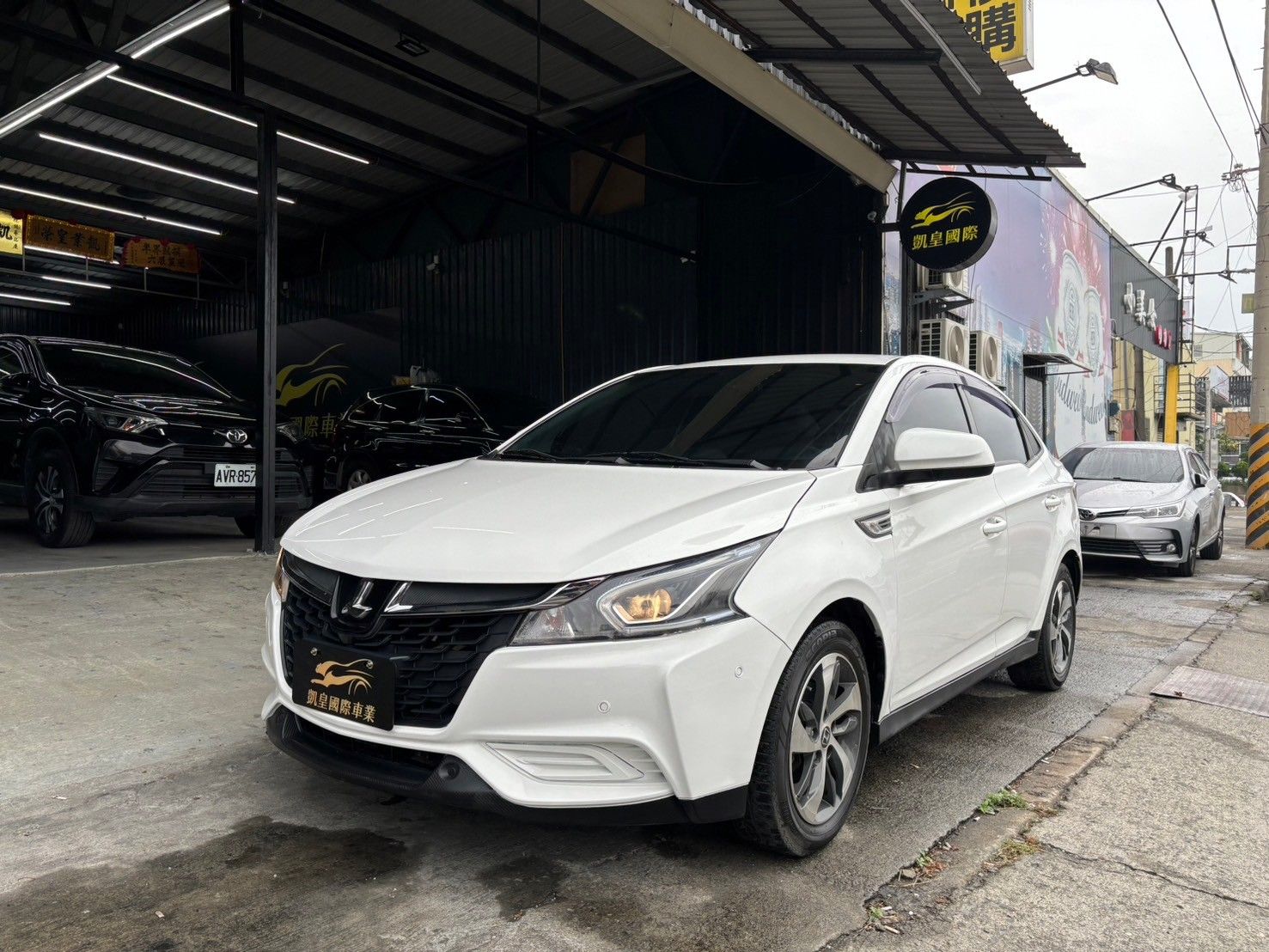 Luxgen S3 2018年二手車 19.8萬 高雄市-凱皇國際車業 | 8891汽車