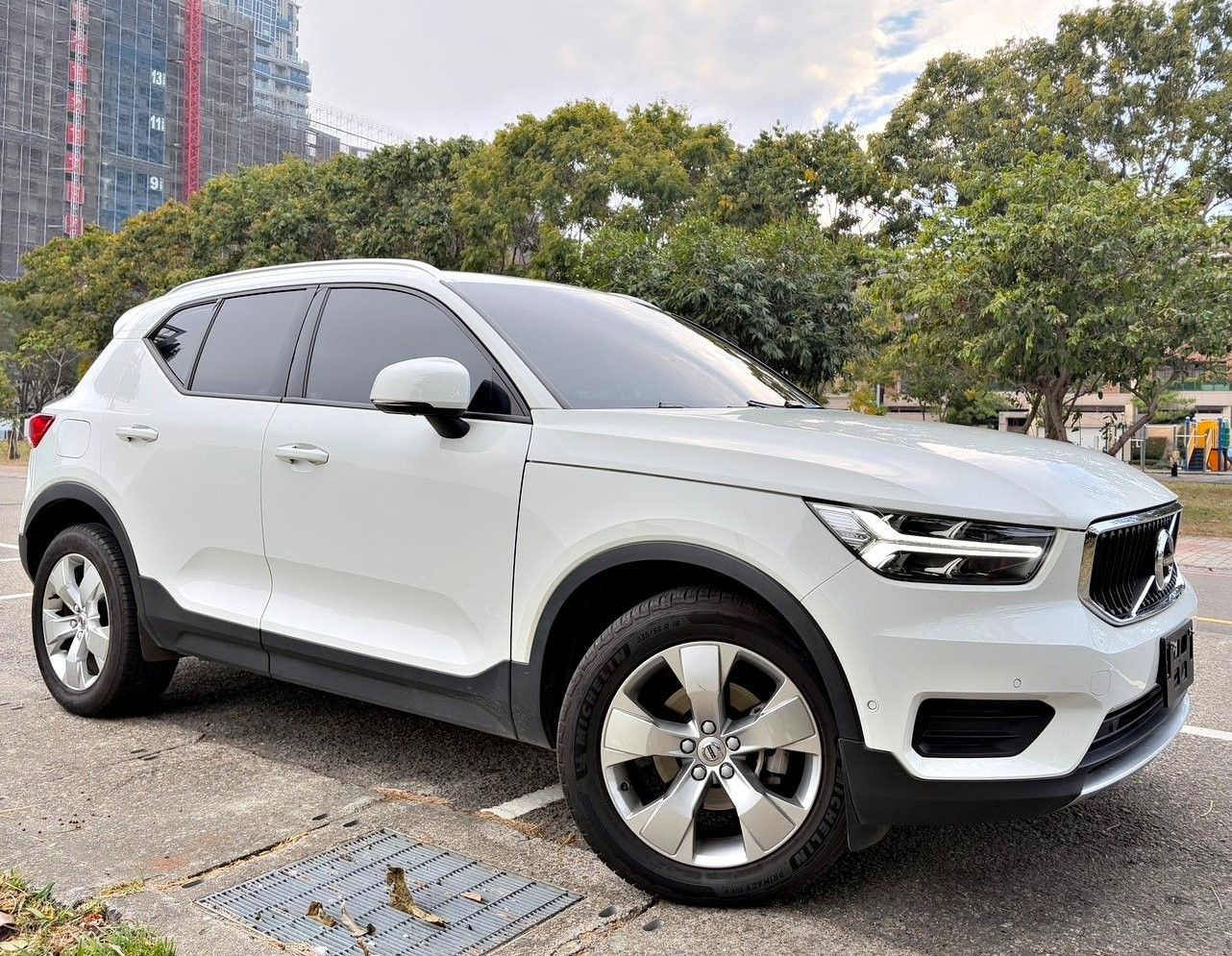 Volvo XC40 2021年二手車 76.8萬 台中市-連禾汽車 | 8891汽車