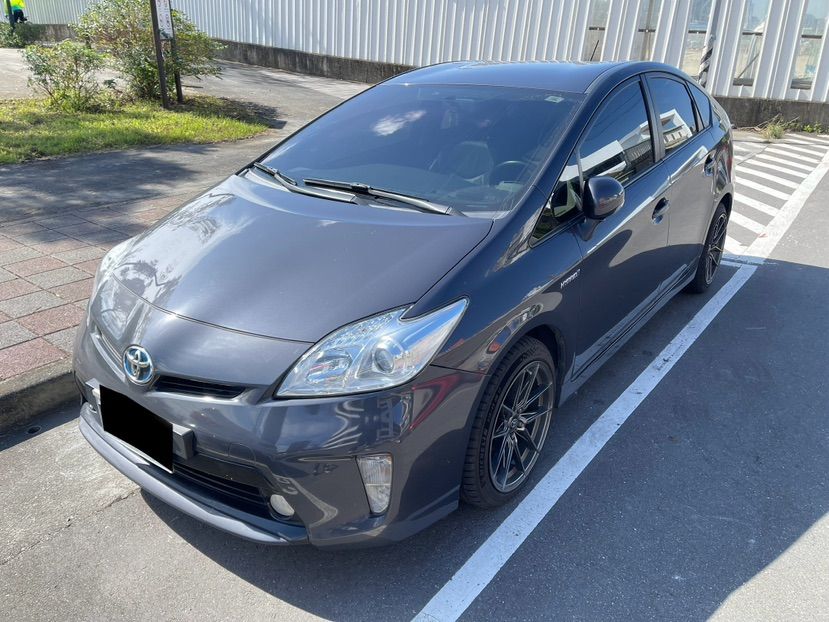 Toyota Prius 2012年二手車 20.8萬 台北市- | 8891汽車