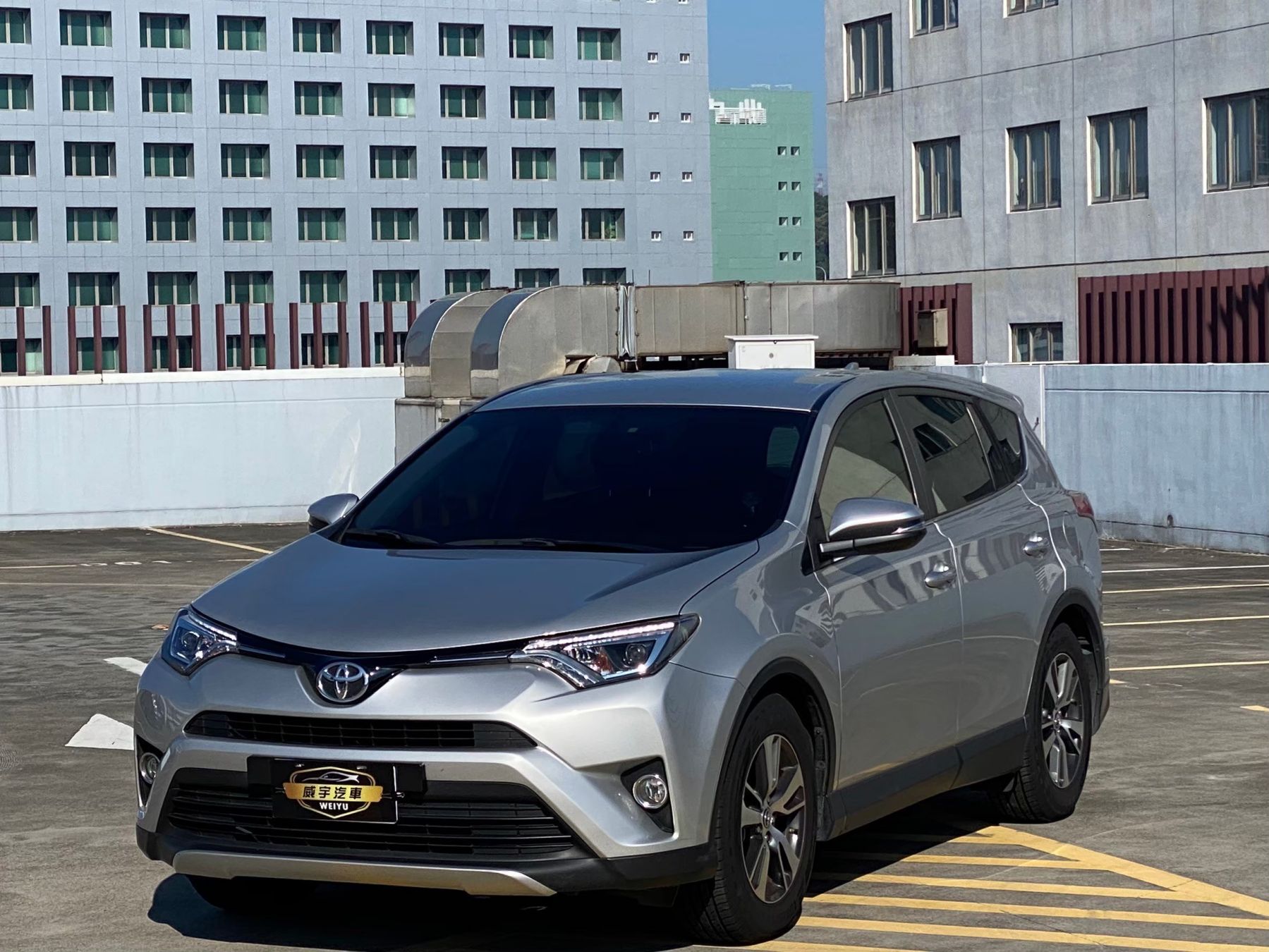 Toyota RAV4 2015年二手車 32.8萬 桃園市-睿立貼心車庫 | 8891汽車