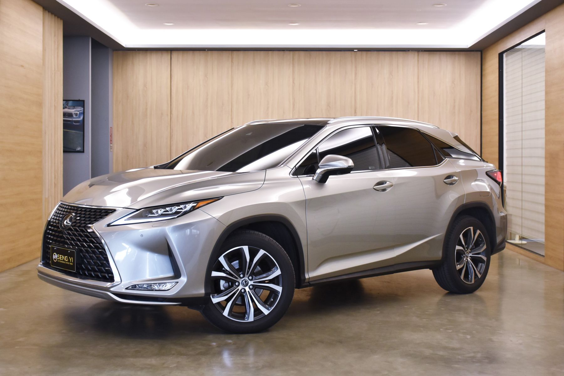 Lexus RX300 2022年二手車 電洽 高雄市-勝億汽車有限公司 | 8891汽車