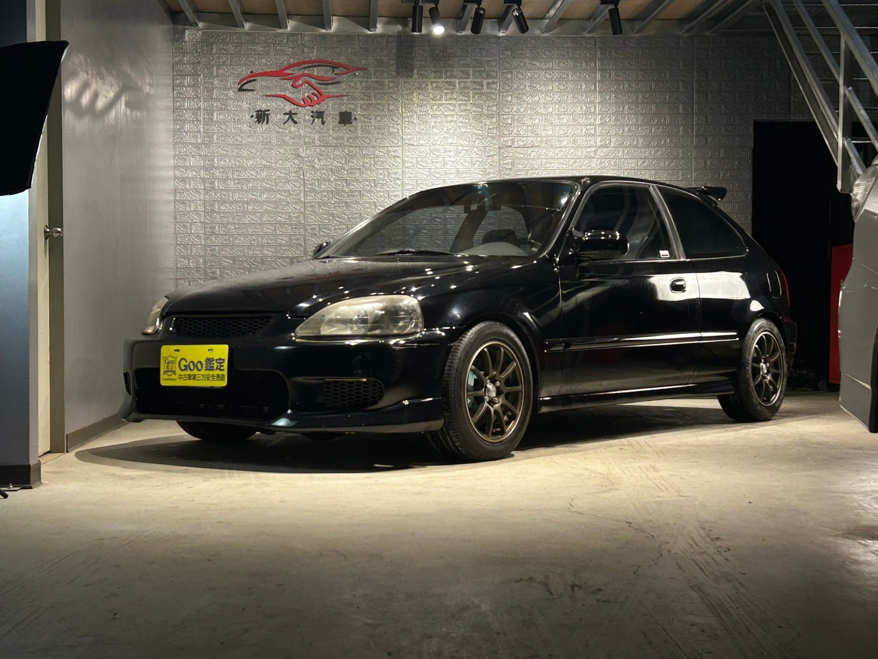 Honda Civic K8 2000年二手車 19.8萬 新北市-新大汽車 | 8891汽車