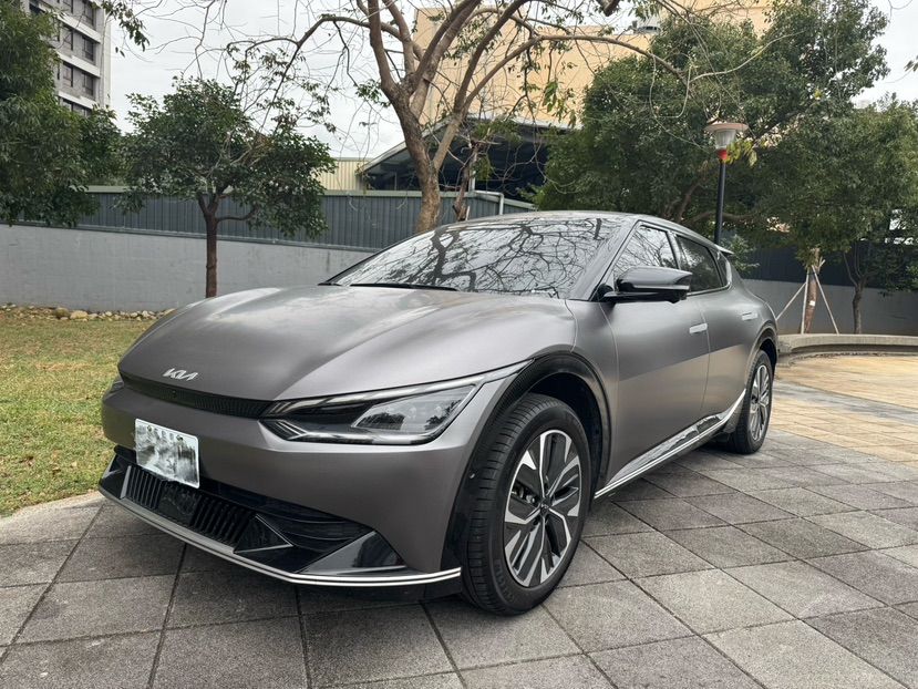Kia EV6 2022年二手車 129.8萬 桃園市-銳爾國際汽車 | 8891汽車