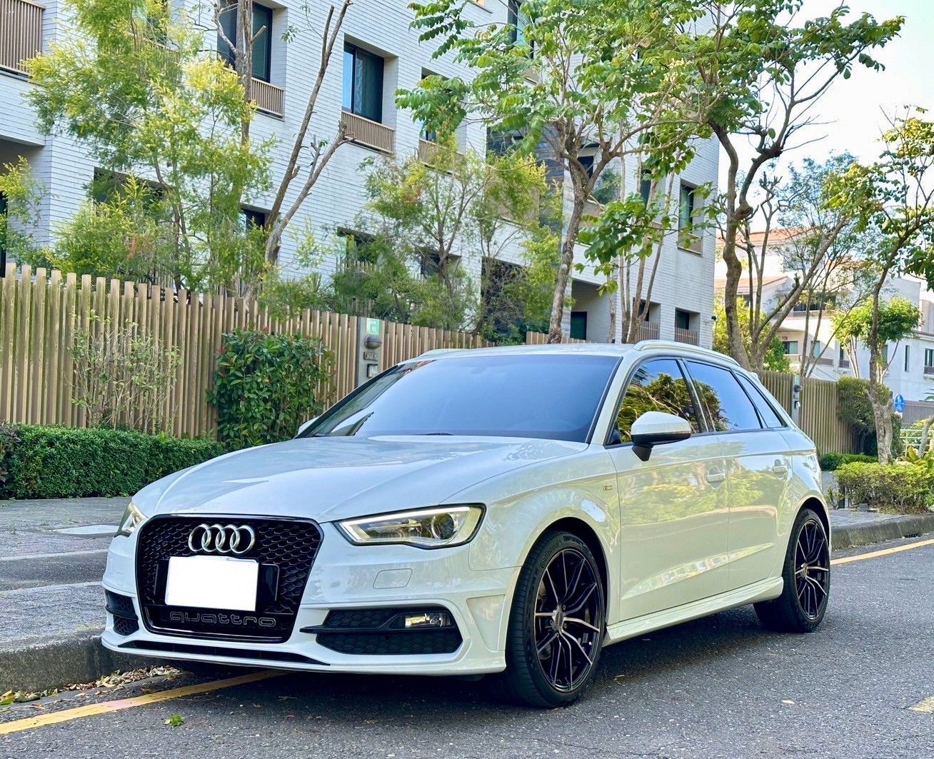 Audi A3 5D 2016年二手車 43.8萬 台南市-義大國際 | 8891汽車