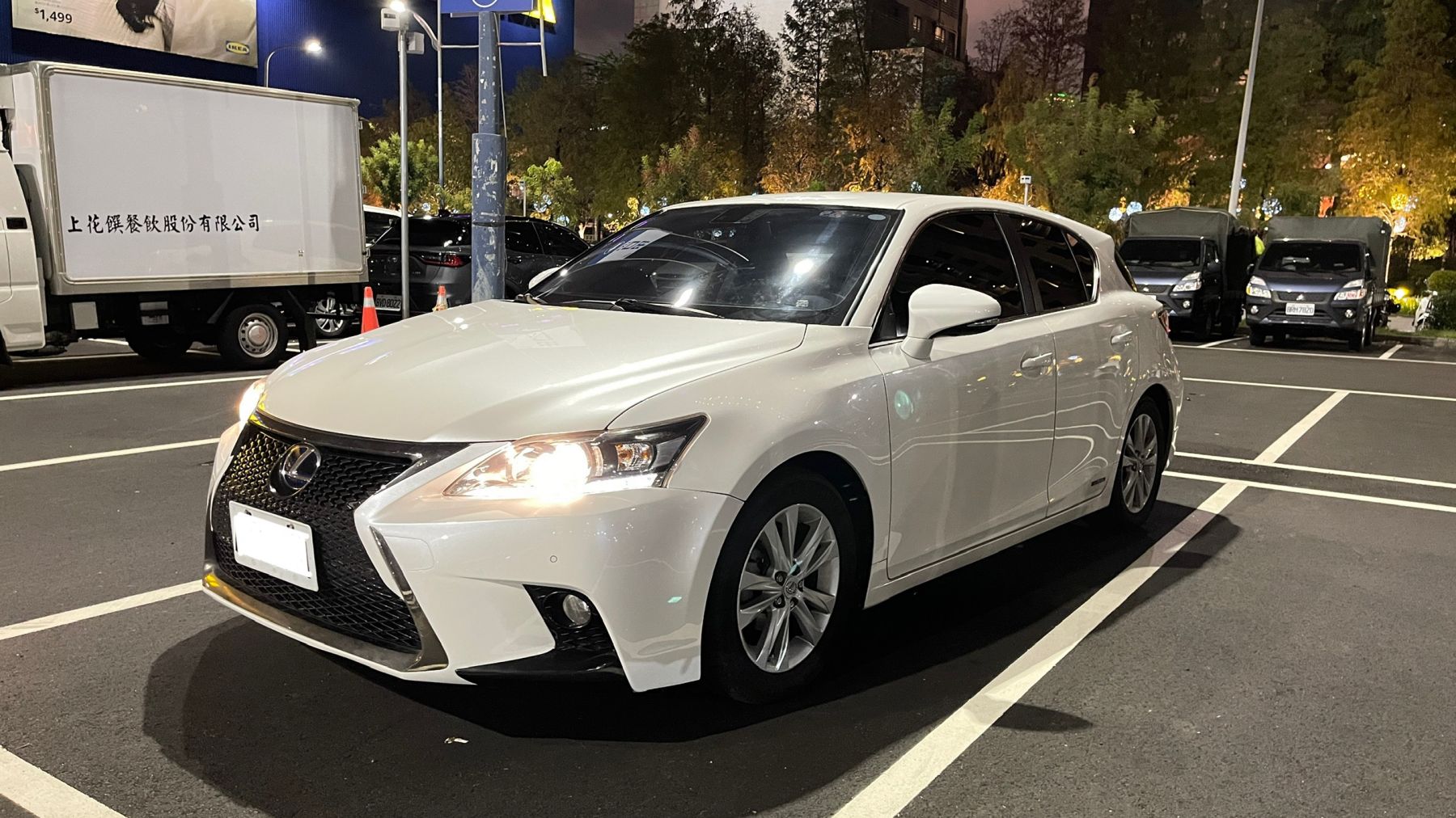 Lexus CT 2016年二手車 55.7萬 台中市- | 8891汽車