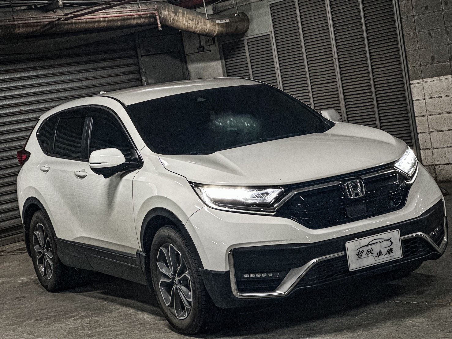 Honda CR-V 2021年二手車 60.0萬 新竹市-哲欣車庫 | 8891汽車