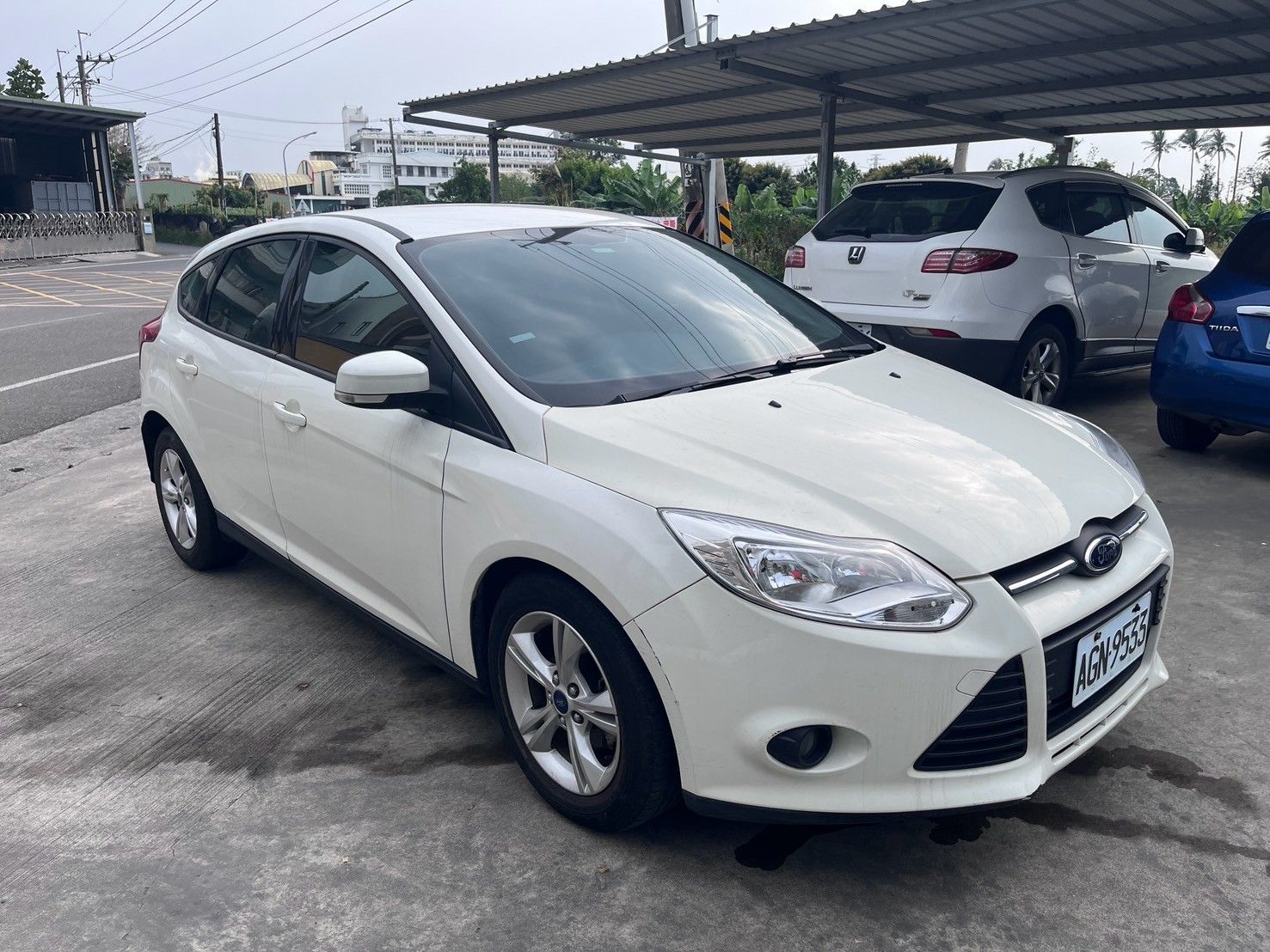 Ford Focus 5D 2014年二手車 7.9萬 高雄市- | 8891汽車