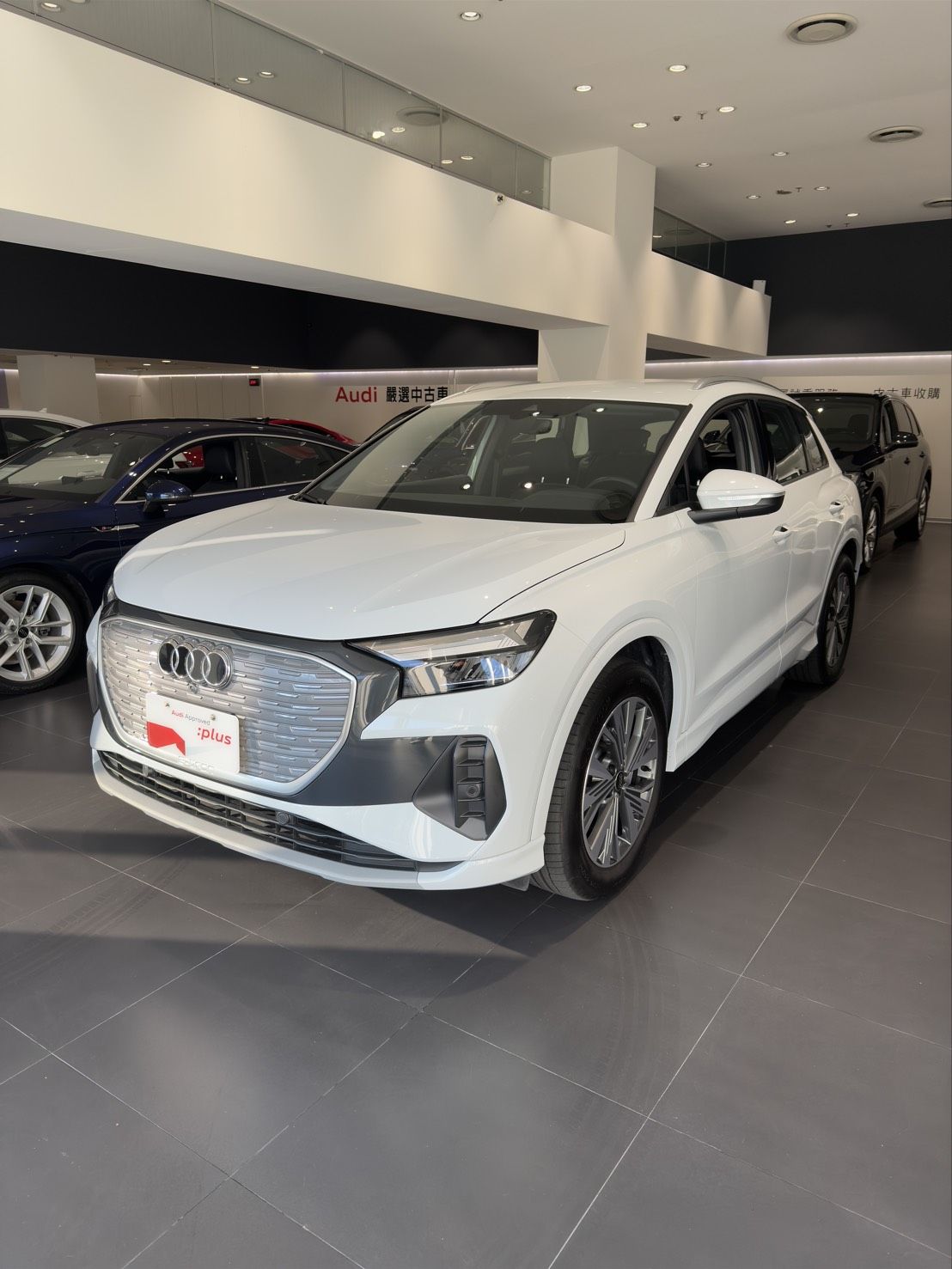 Audi Q4 e-tron 2024年二手車 179.8萬 台北市-奧迪內湖認證中古車 | 8891汽車