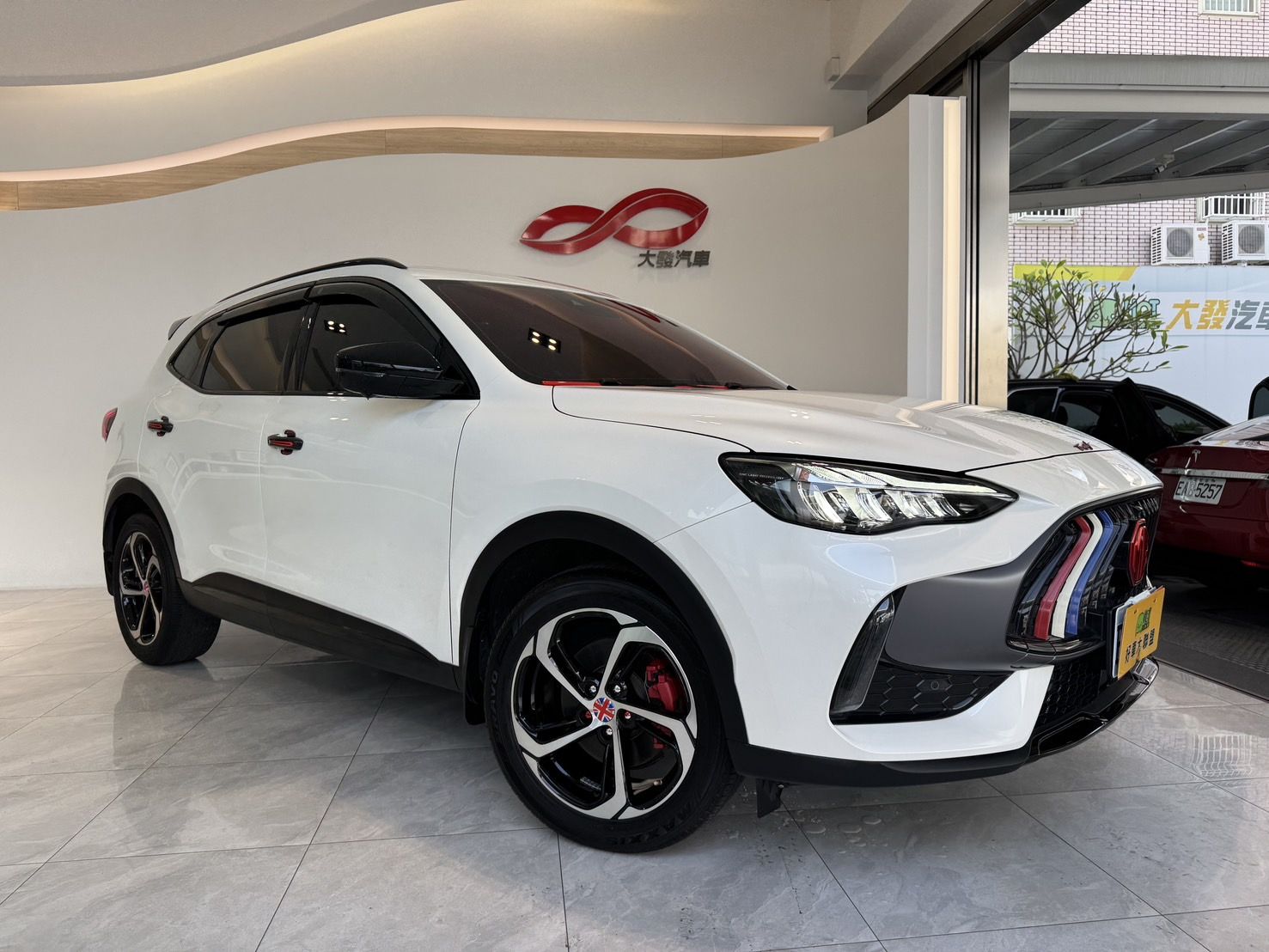 MG HS 2023年二手車 72.8萬 高雄市-大發汽車-黃老闆 | 8891汽車