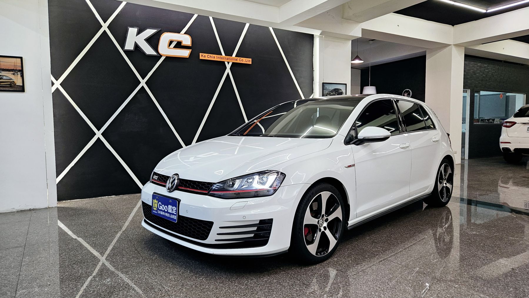 Volkswagen Golf GTI 2017年二手車 75.8萬 新北市-格佳國際貿易 | 8891汽車