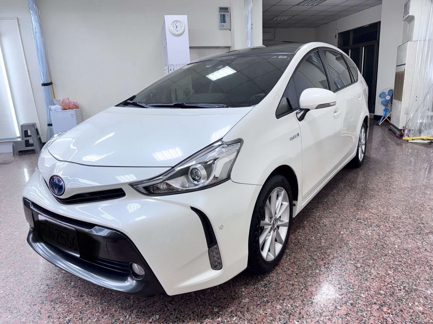 Toyota Prius α 2019年二手車 85.0萬 台南市- | 8891汽車