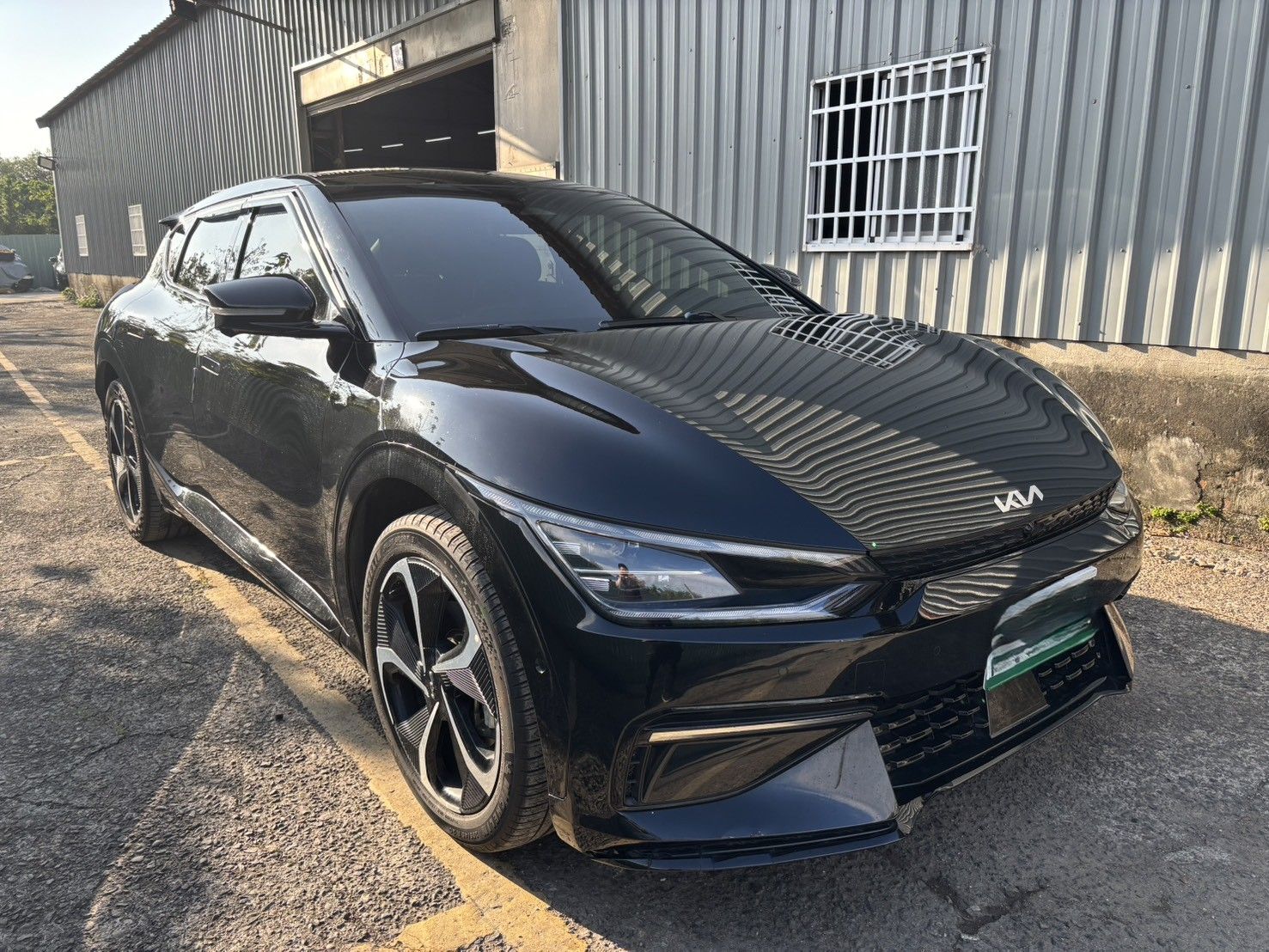 Kia EV6 2022年二手車 136.8萬 桃園市-力威汽車 | 8891汽車