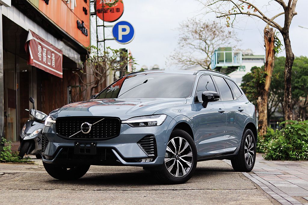 Volvo XC60 2023年二手車 178.0萬 台北市-Volvo新凱認證車 | 8891汽車