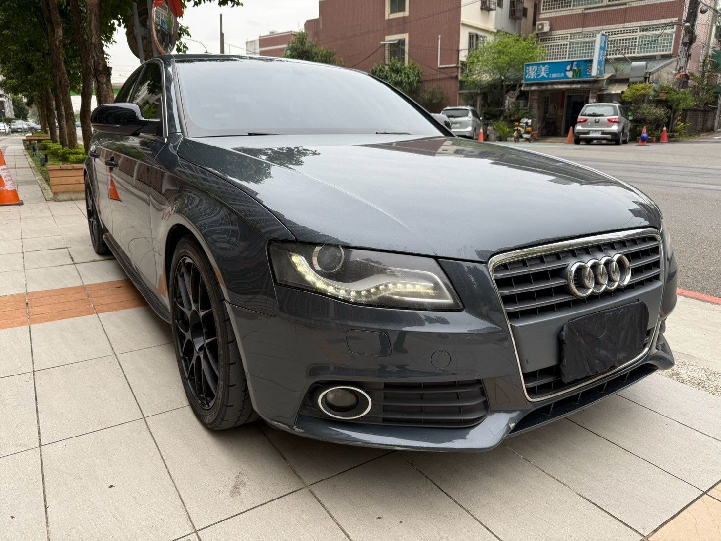 Audi A4 Sedan 2011年二手車 11.5萬 桃園市-宇創車車 | 8891汽車