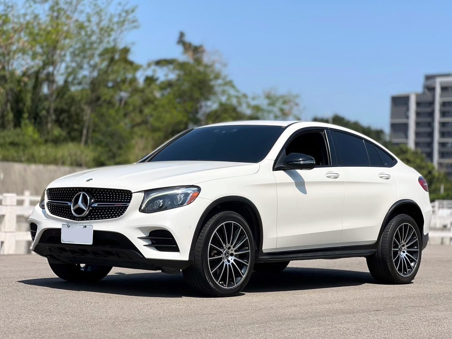 Mercedes-Benz GLC Coupe 2019年二手車 160.0萬 台中市-統勝車業 | 8891汽車