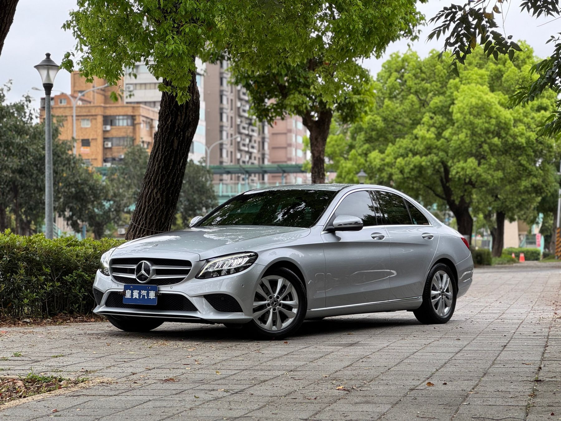 嚴選專區 - Mercedes-Benz C-Class Sedan 2019年二手車 99.0萬 台北市-皇賓汽車 | 8891汽車