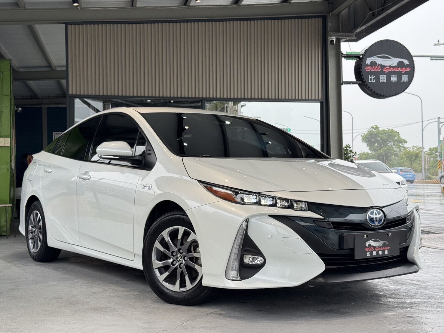 Toyota Prius PHV 2022年二手車 75.8萬 宜蘭縣-比爾車庫-和宜汽車 | 8891汽車