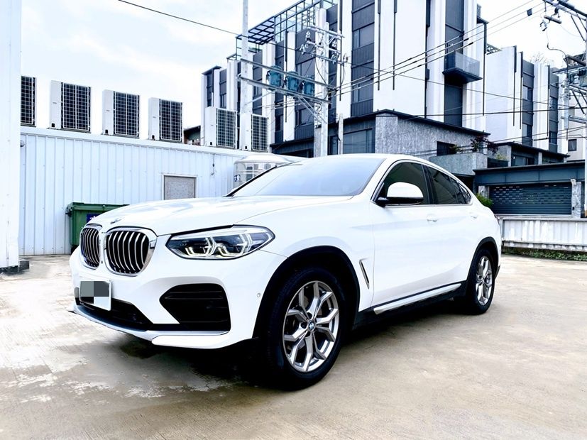 BMW X4 2021年二手車 135.8萬 台中市-大雅二手車 葳瀧車行 | 8891汽車