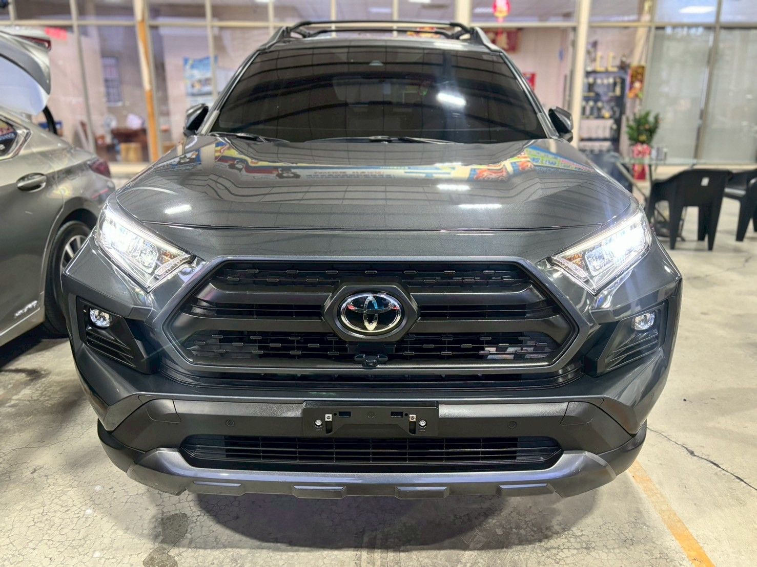 Toyota RAV4 2022年二手車 60.8萬 台中市-萬通汽車 SAVE | 8891汽車