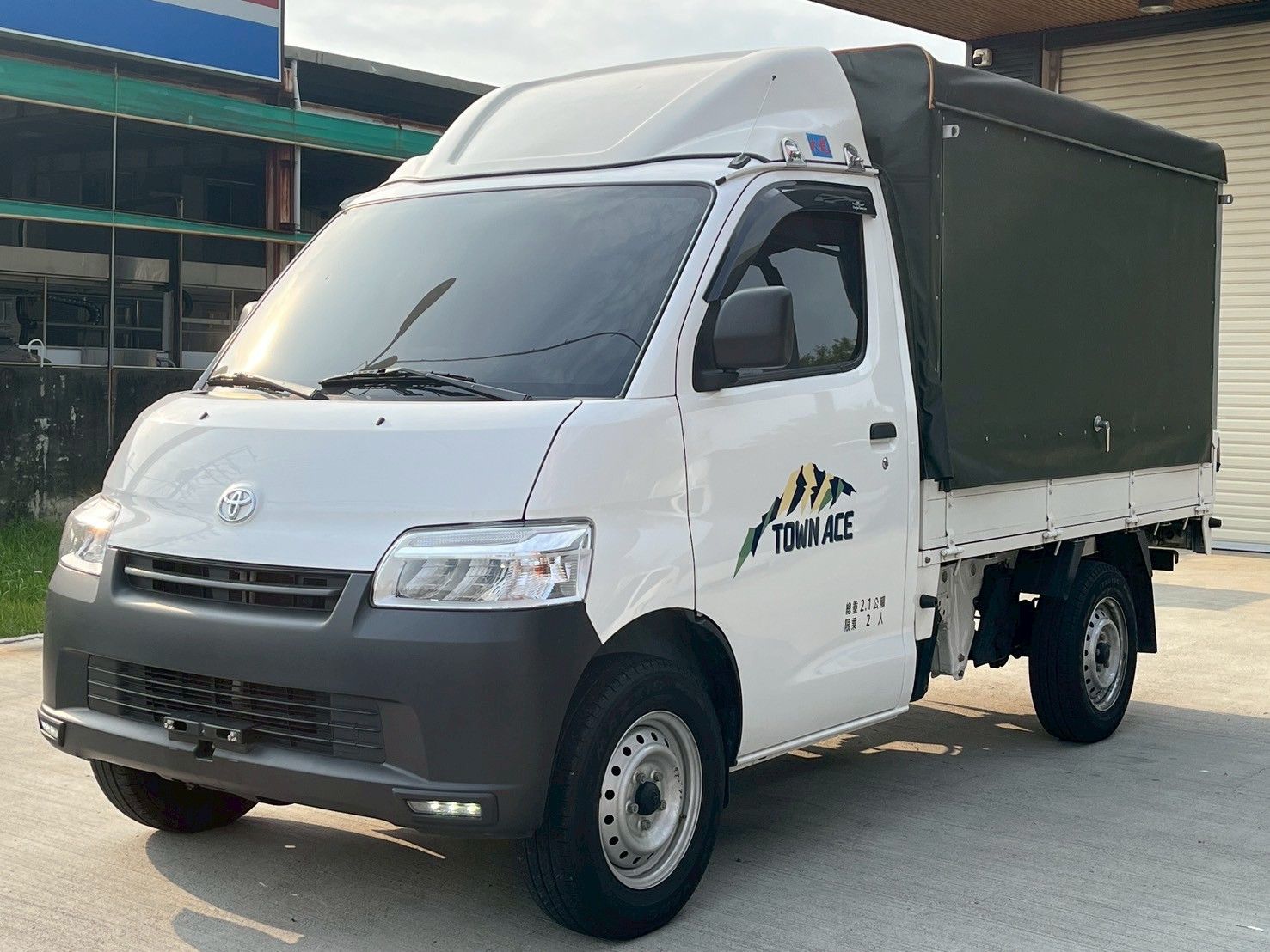 Toyota Town Ace 2024年二手車 45.8萬 台南市-SUM三立國際汽車 | 8891汽車