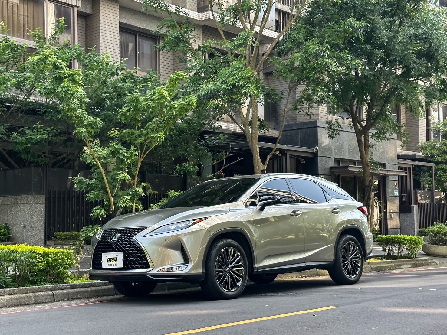 Lexus RX300 2022年二手車 159.8萬 新北市-凱爾車業-林口店 | 8891汽車